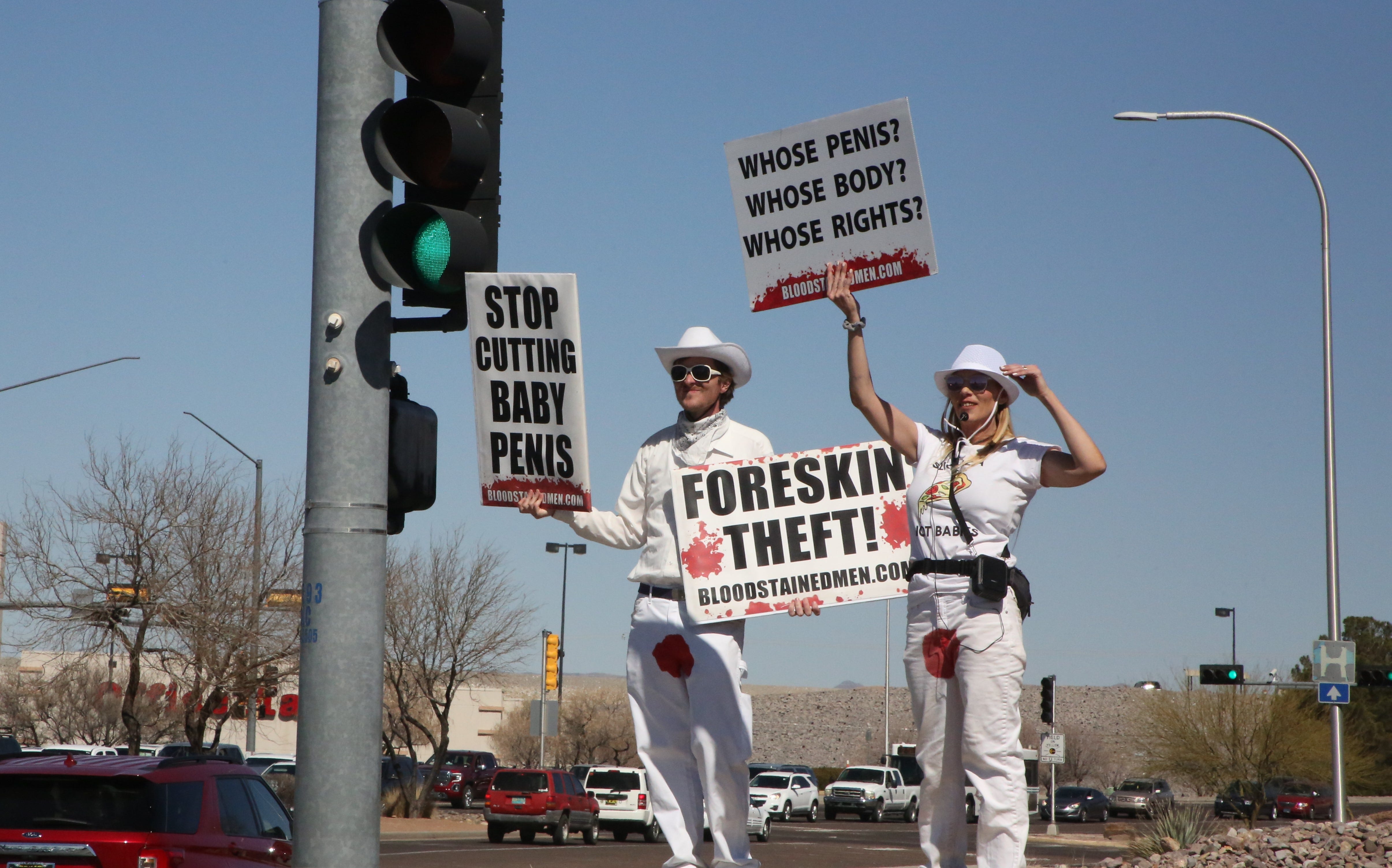 Bloodstained Men demonstrate against circumcision in Las Cruces