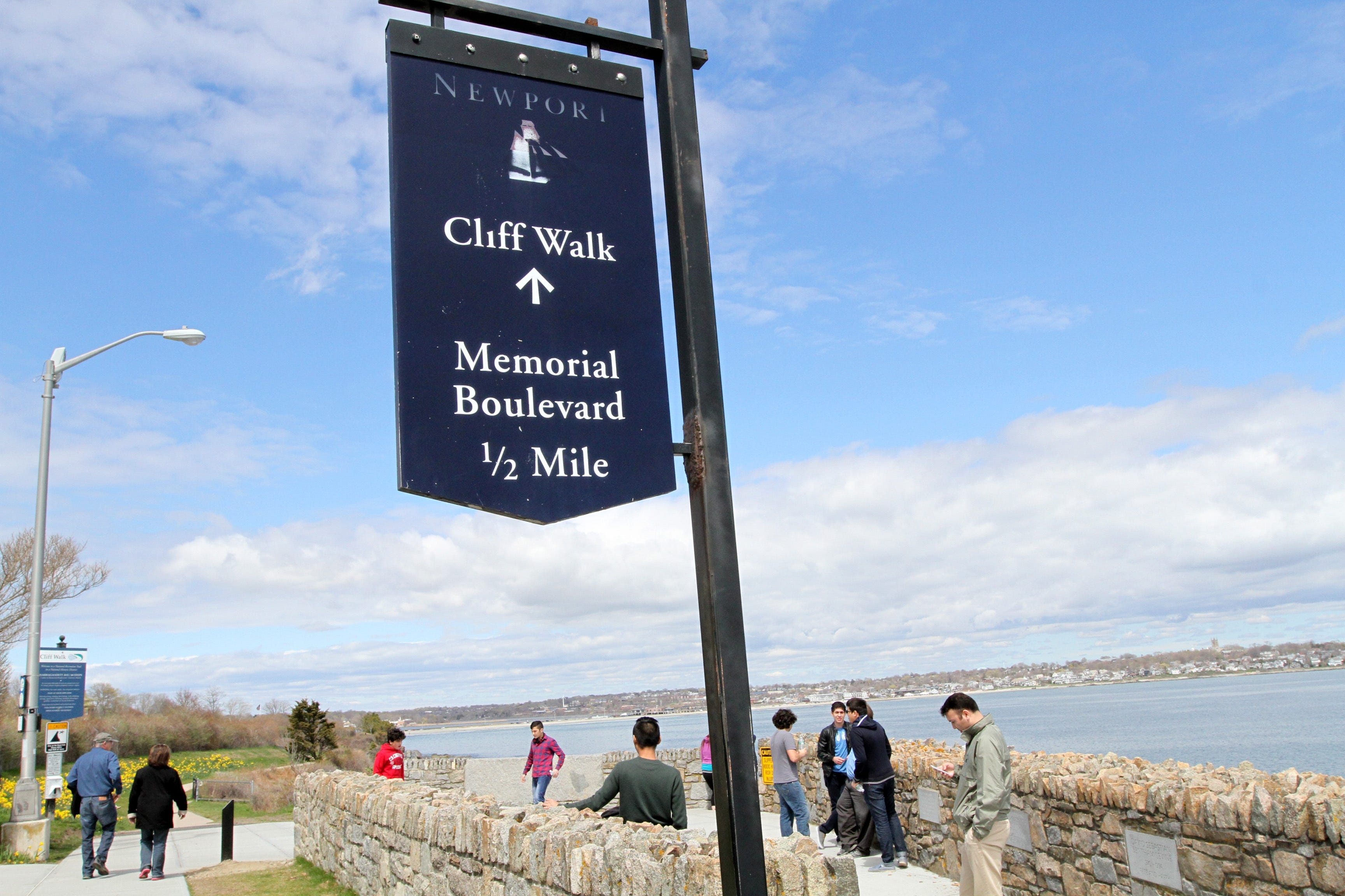 Cliff Walk, Newport RI: 5 things to know from length to mansions on path