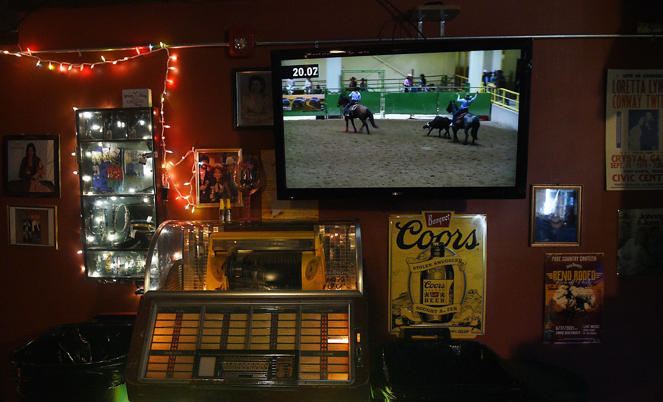 Welcome to the best honky tonk bar in Reno-Sparks: Pure Country Canteen