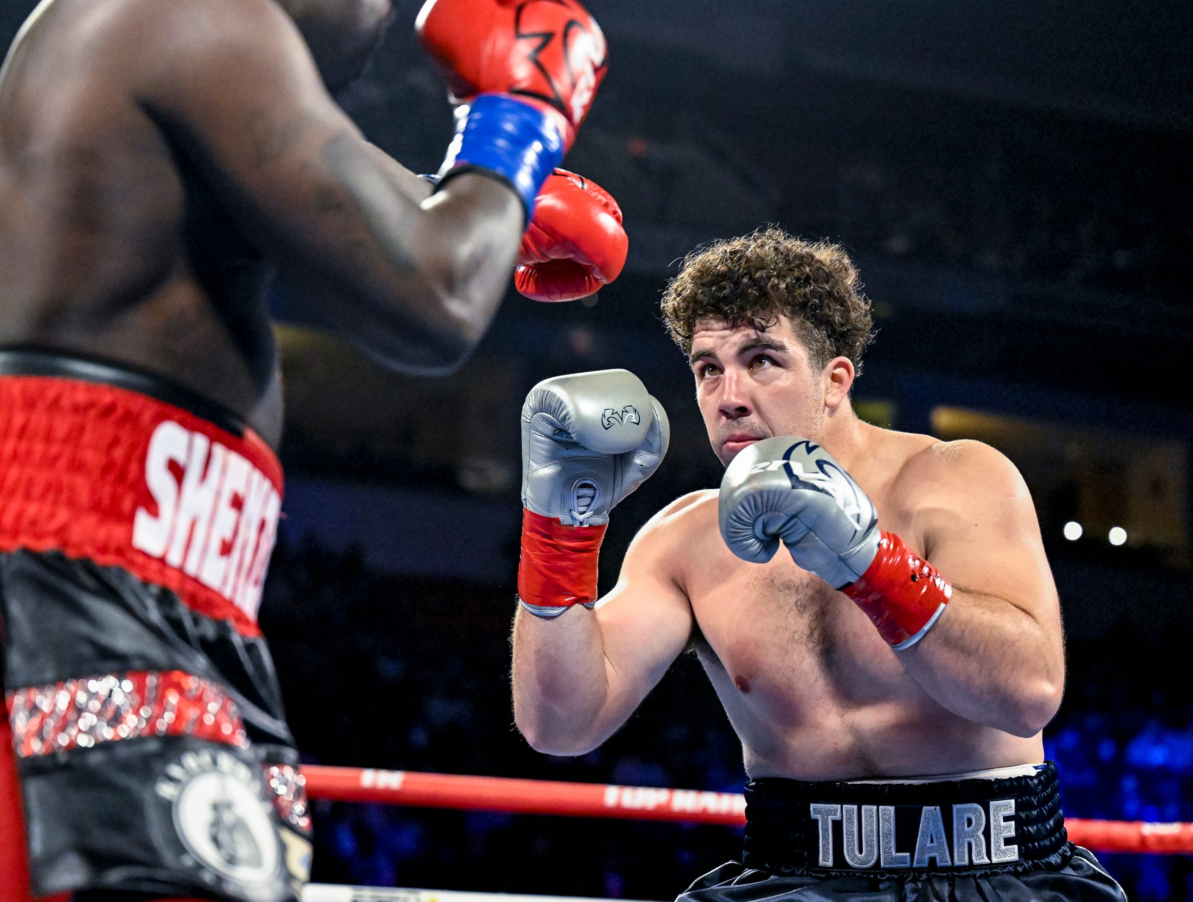 Boxer Richard Torrez Jr. to fight Roberto Zavala Jr. on ESPN