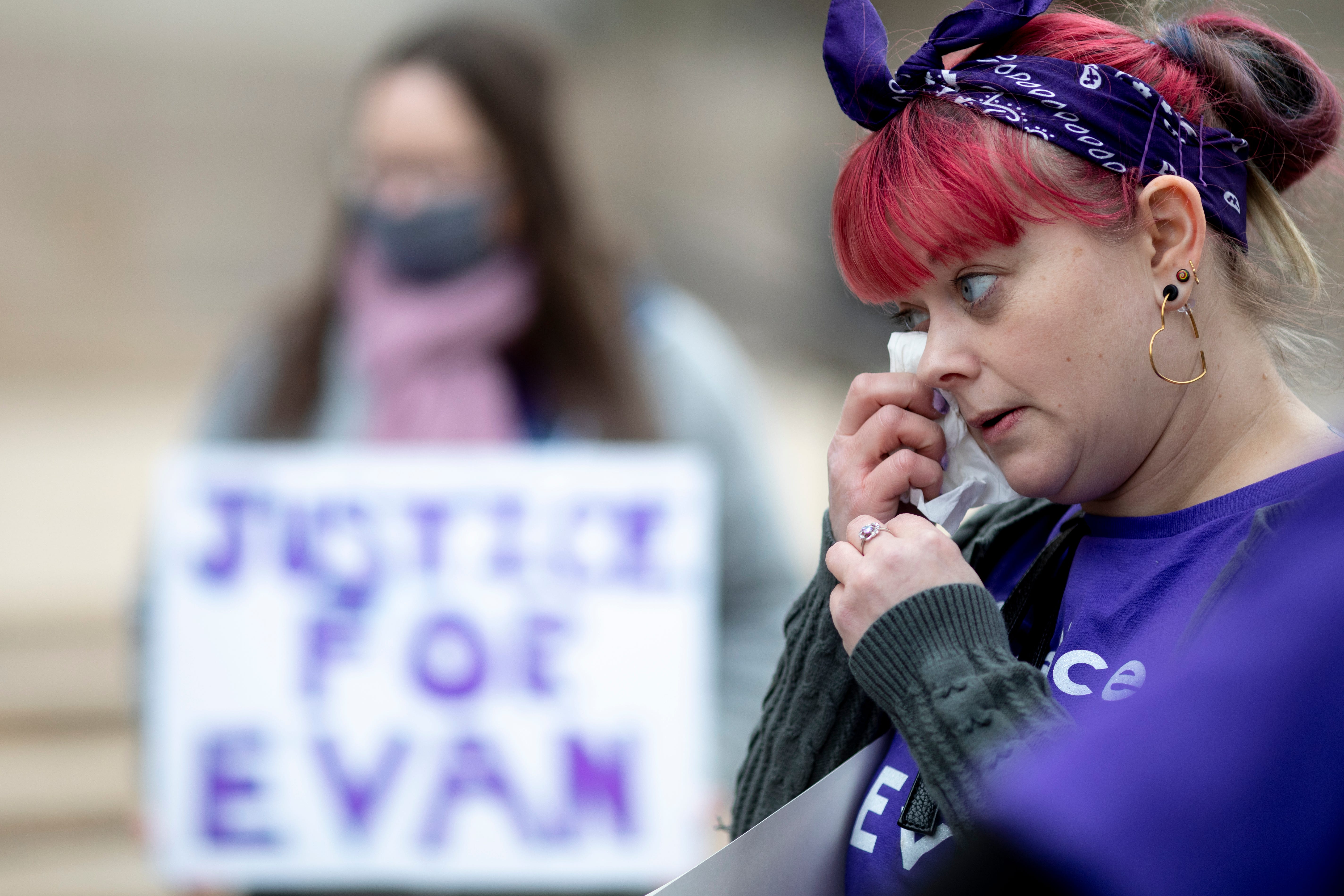 Father says Kroger managers drove his son to suicide