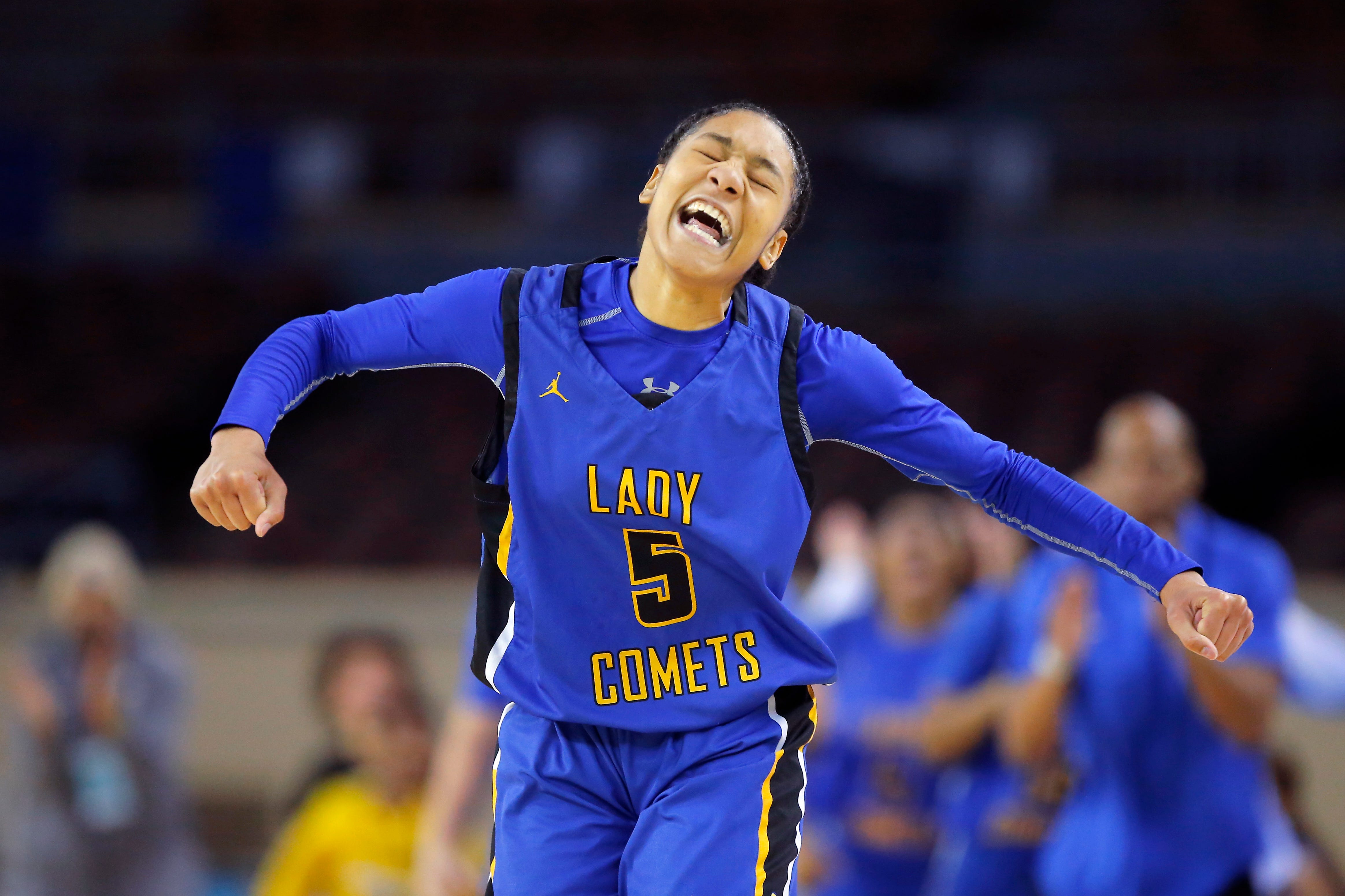 Darianna Littlepage-Buggs pushes Classen SAS toward Oklahoma history