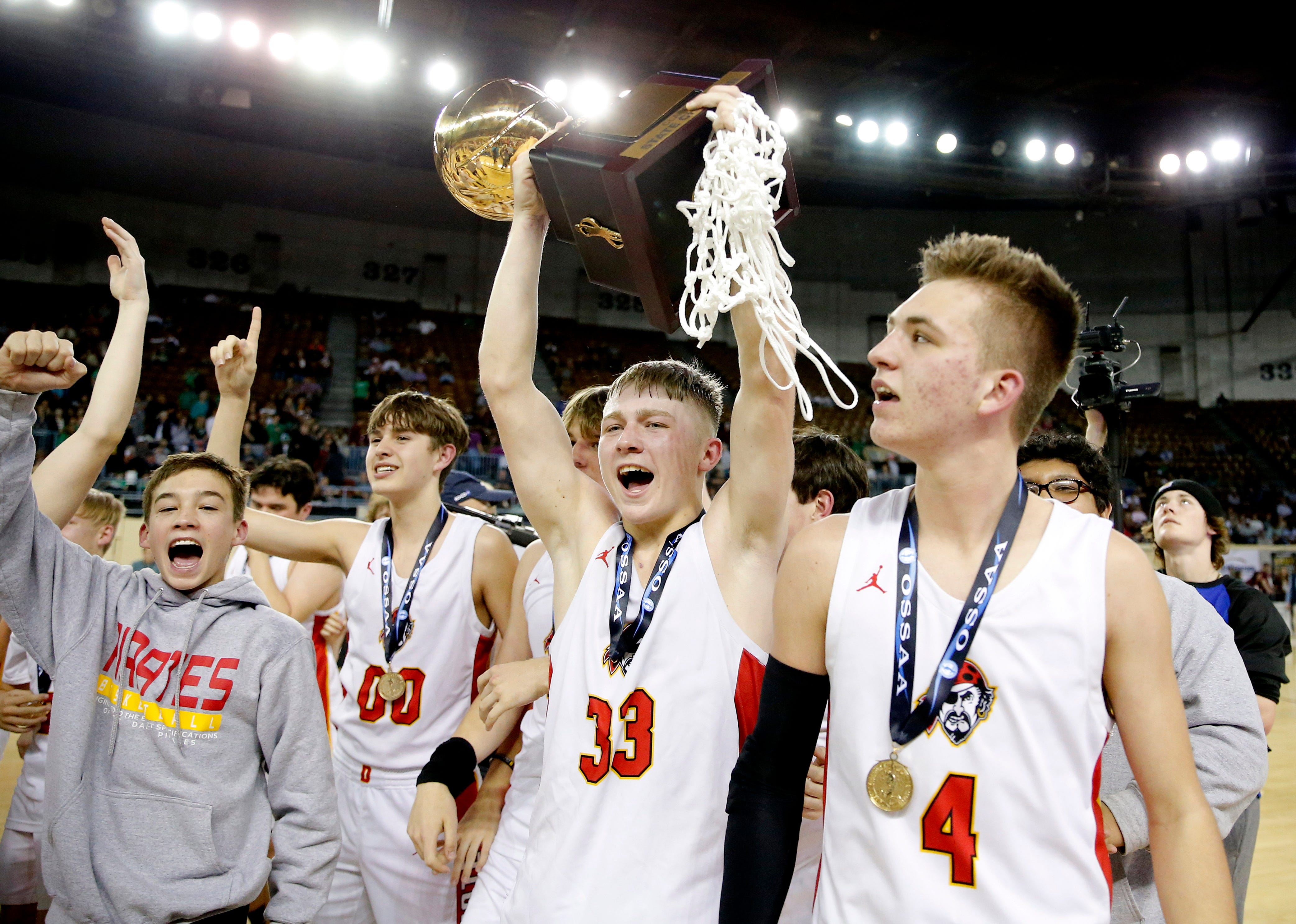 Class 2A boys basketball: Dayton Forsythe leads Dale to state title