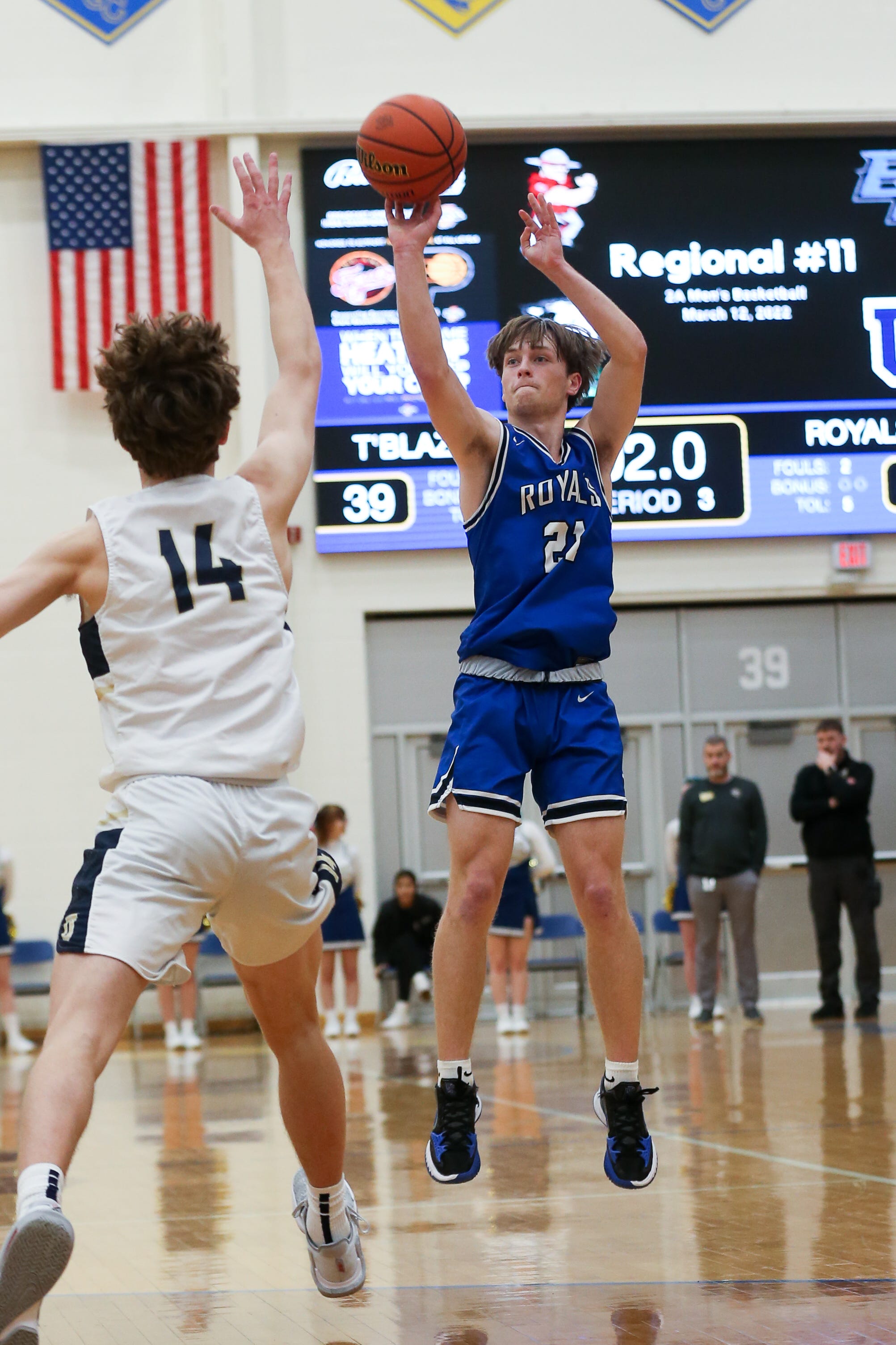 Eastern Hancock thriving from 3-point line and into Class 2A semistate