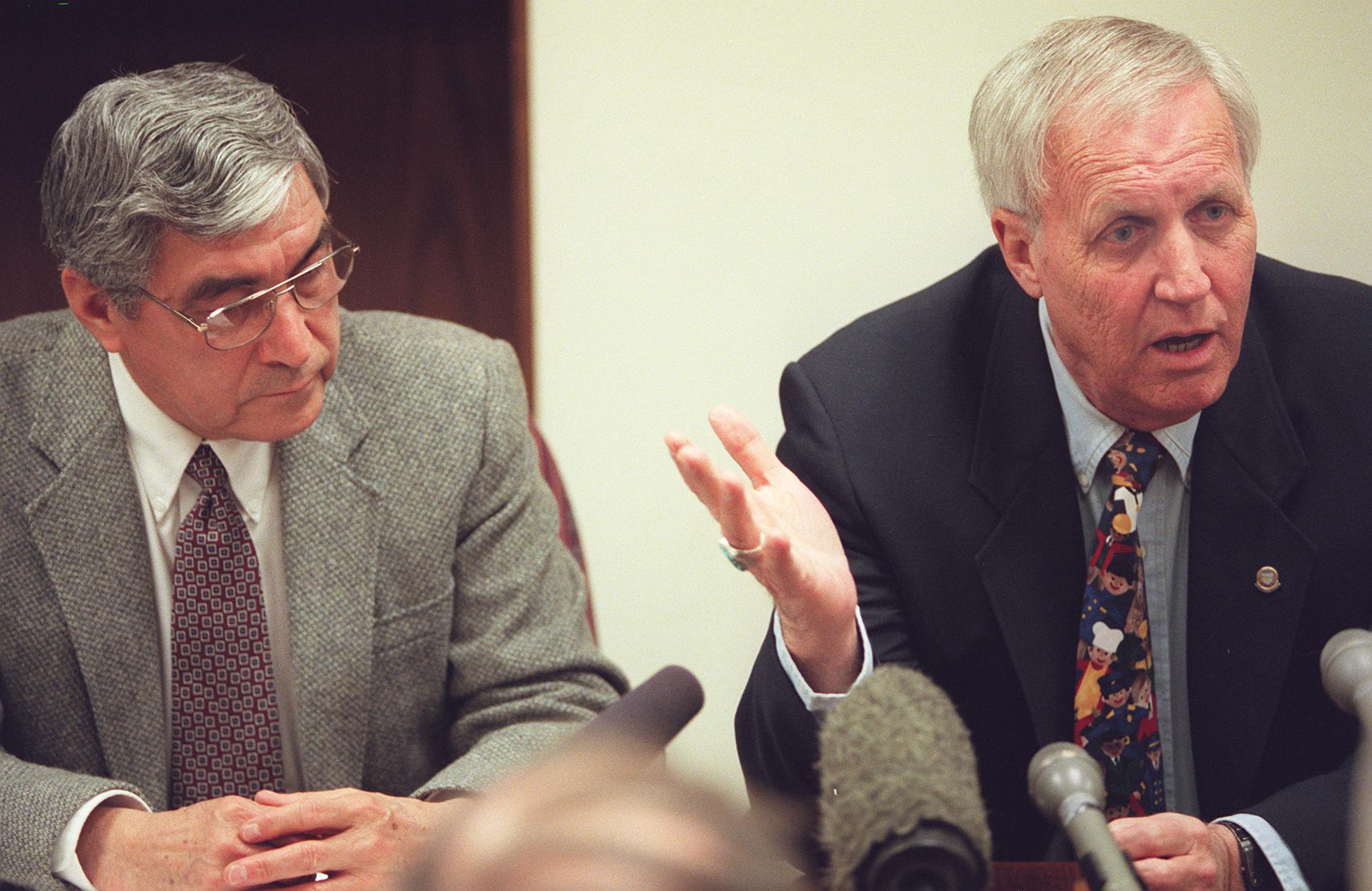 Former Phoenix Fire Chief, Alan Brunacini, dies