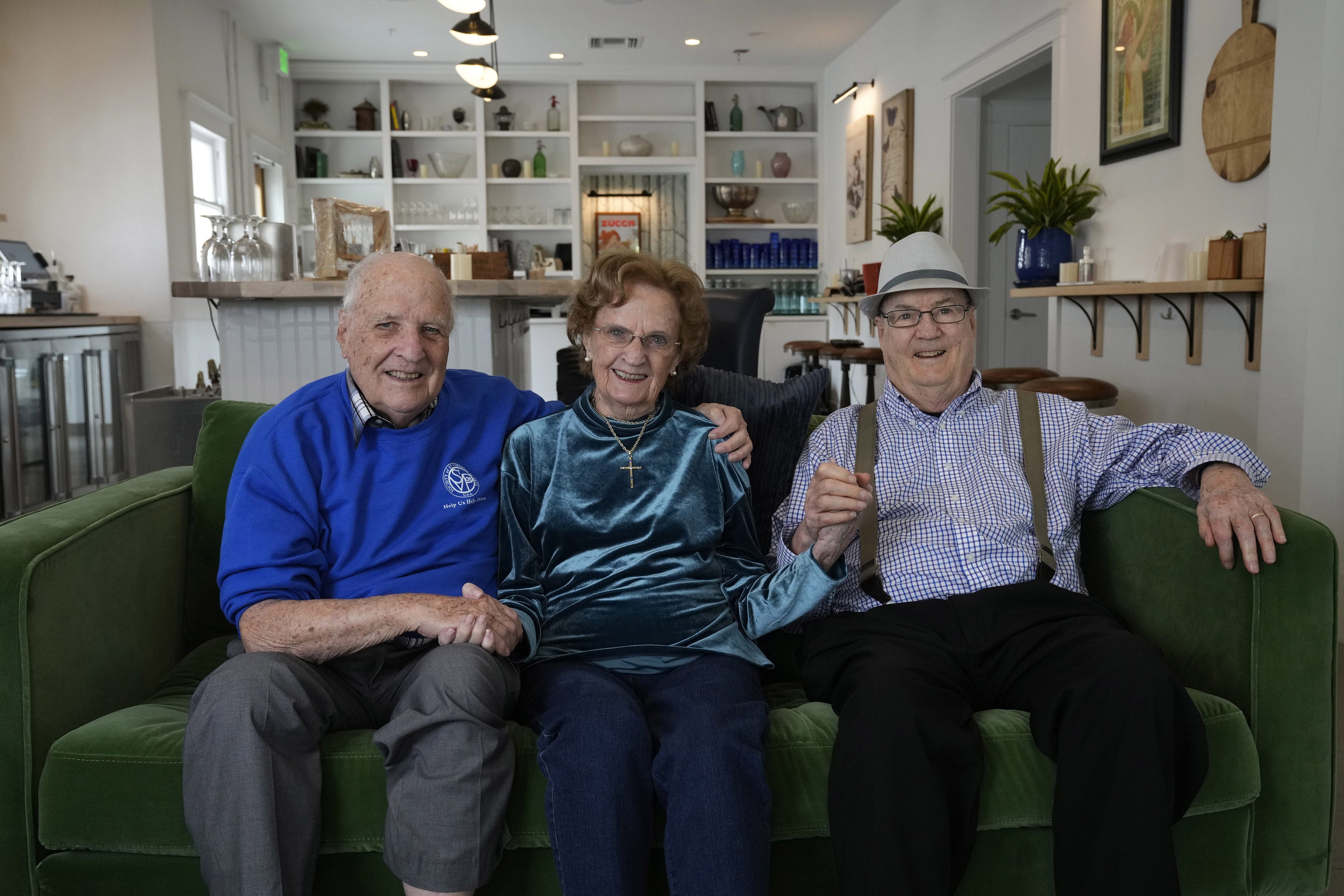 By the Bucket: Here's what's on the menu at the new Phoenix restaurant