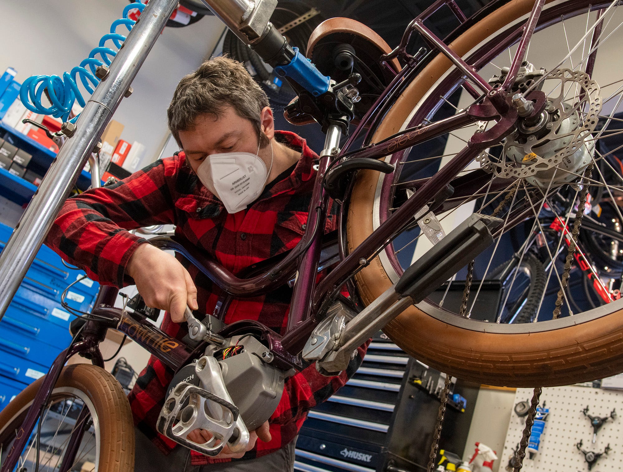 'Managing a bike boom' From Worcester to Boston, Landry's Bicycles hits ...