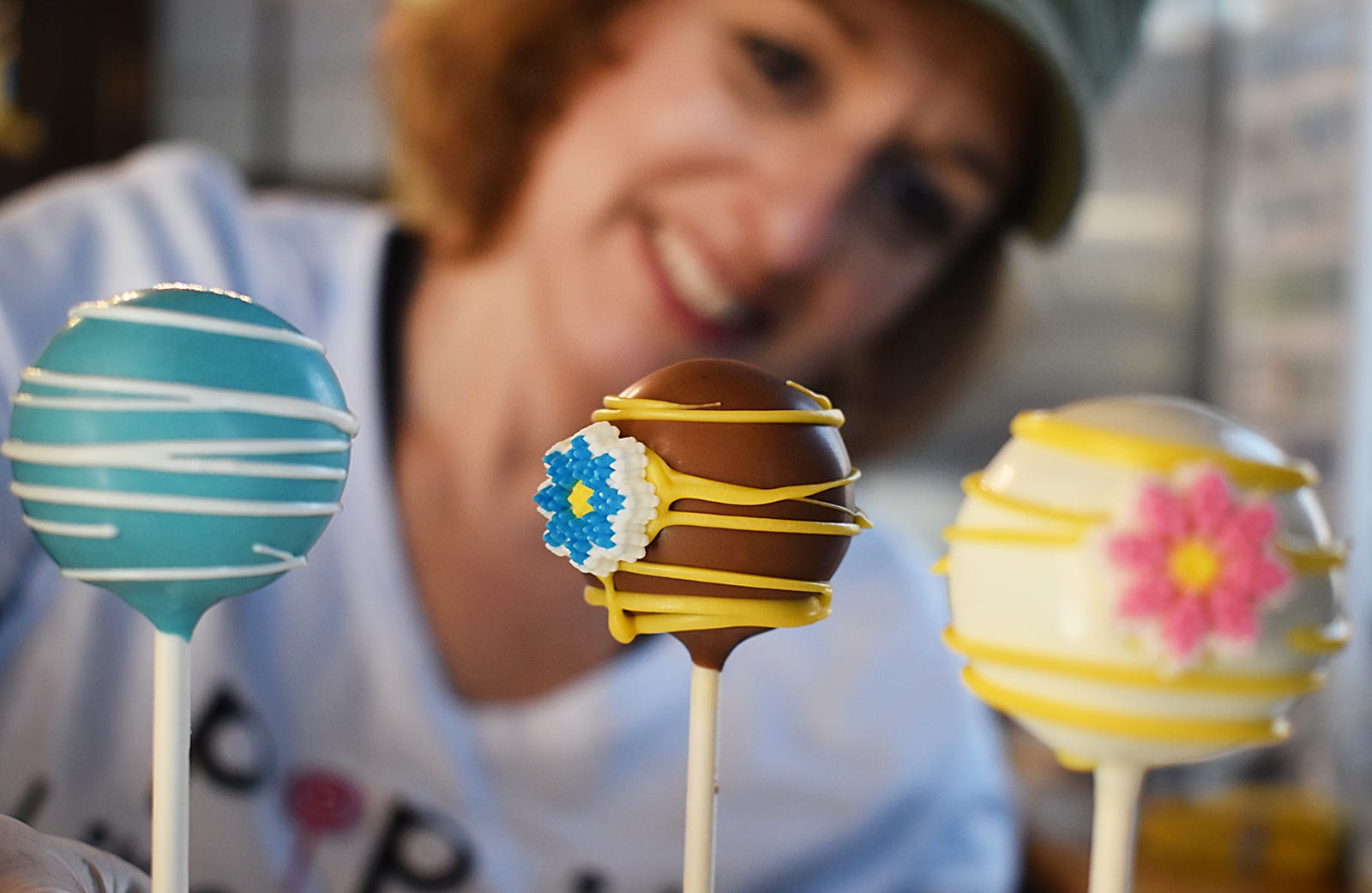 New Pop Culture cake pop shop opens in Fall River