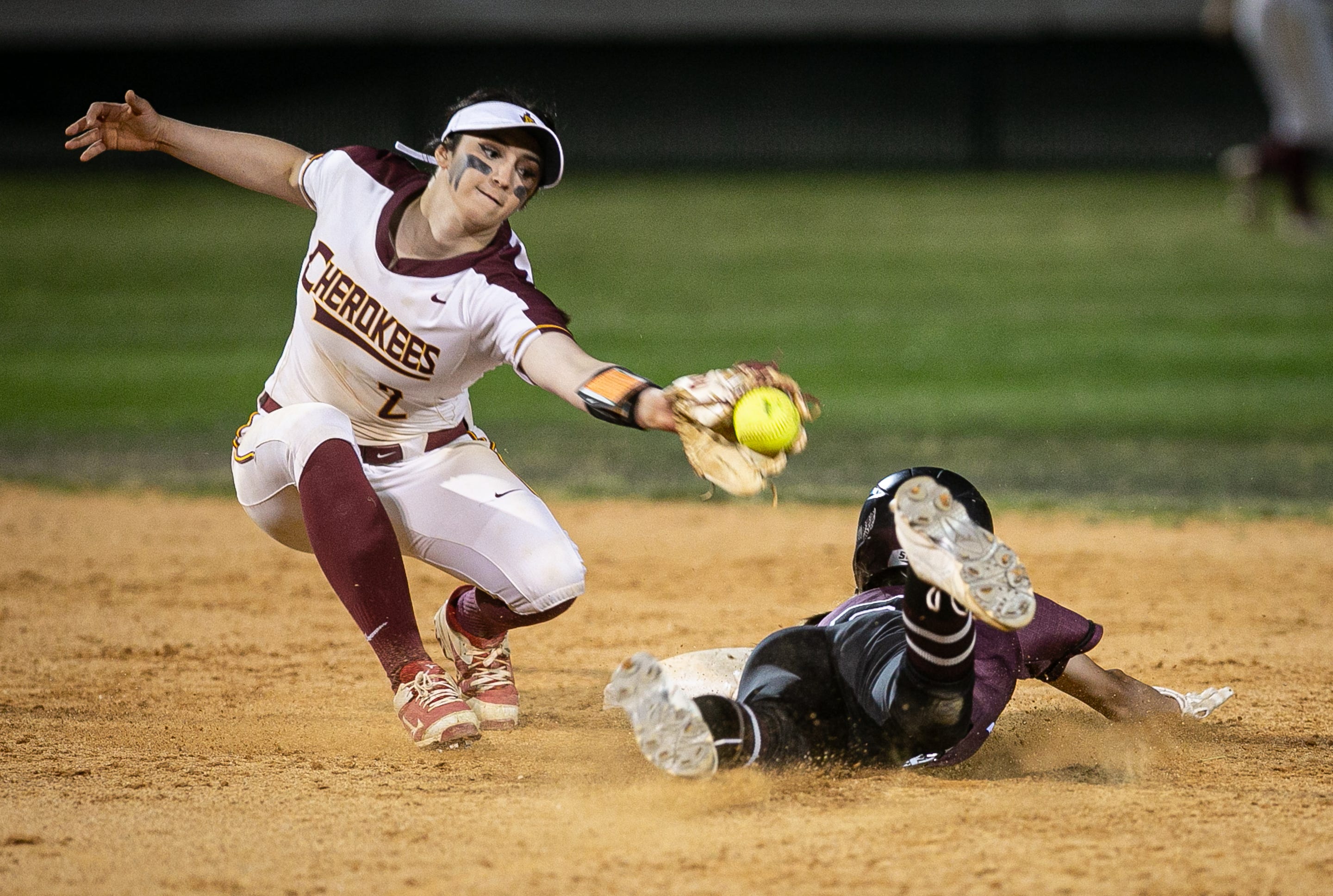 Calallen early HRs enough to top Tuloso-Midway in high school softball