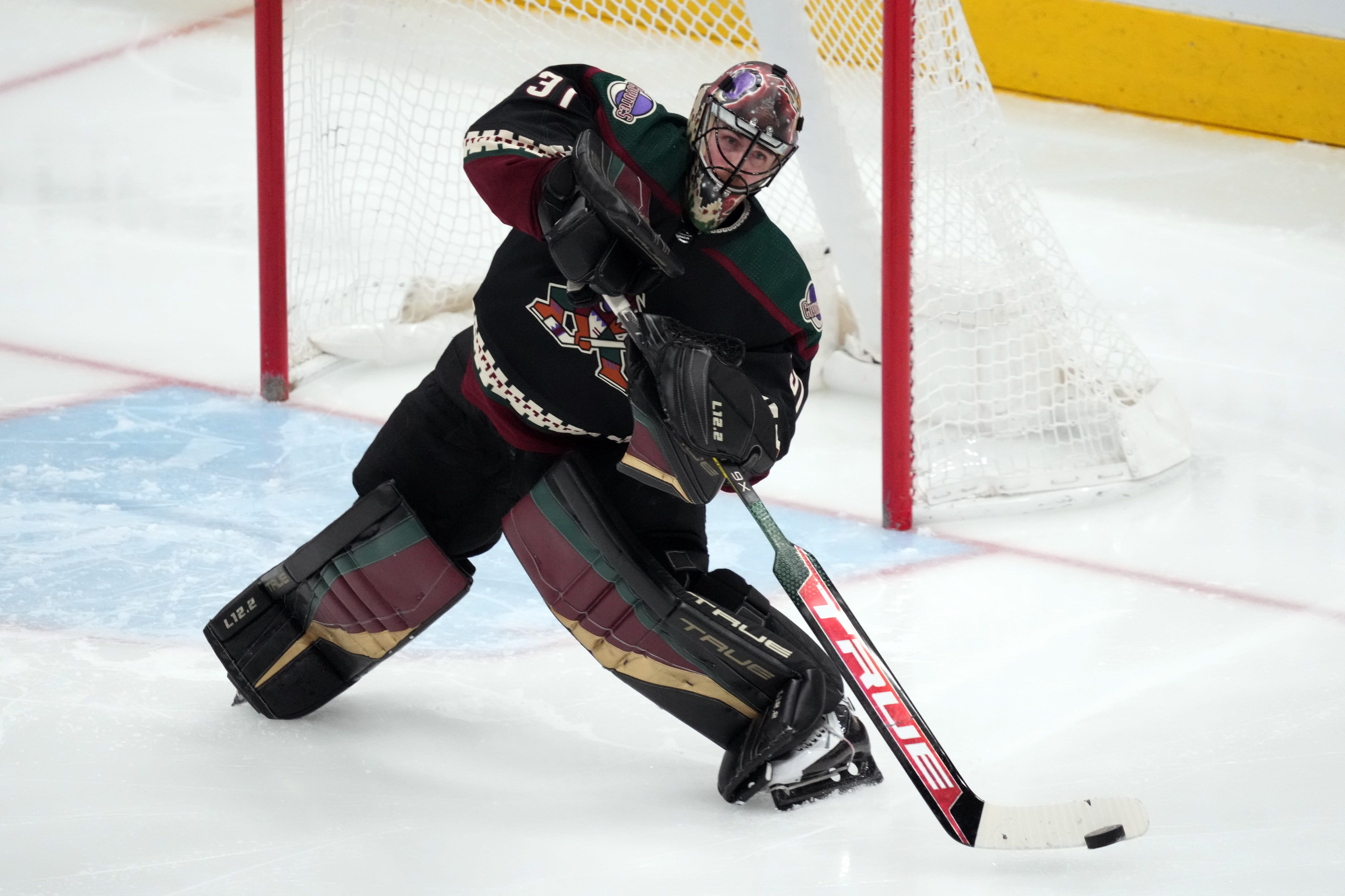 Coyotes goalie Scott Wedgewood, on his 45-save performance Saturday