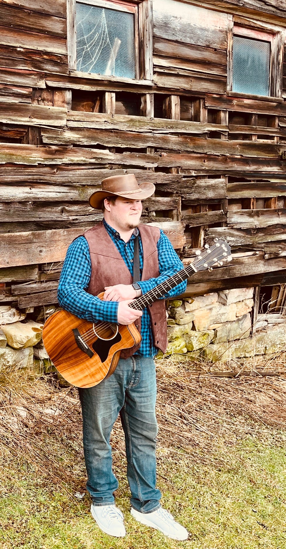 Nicklaus Linza EP 'Dirt & Stone' recorded at famed Nashville studio