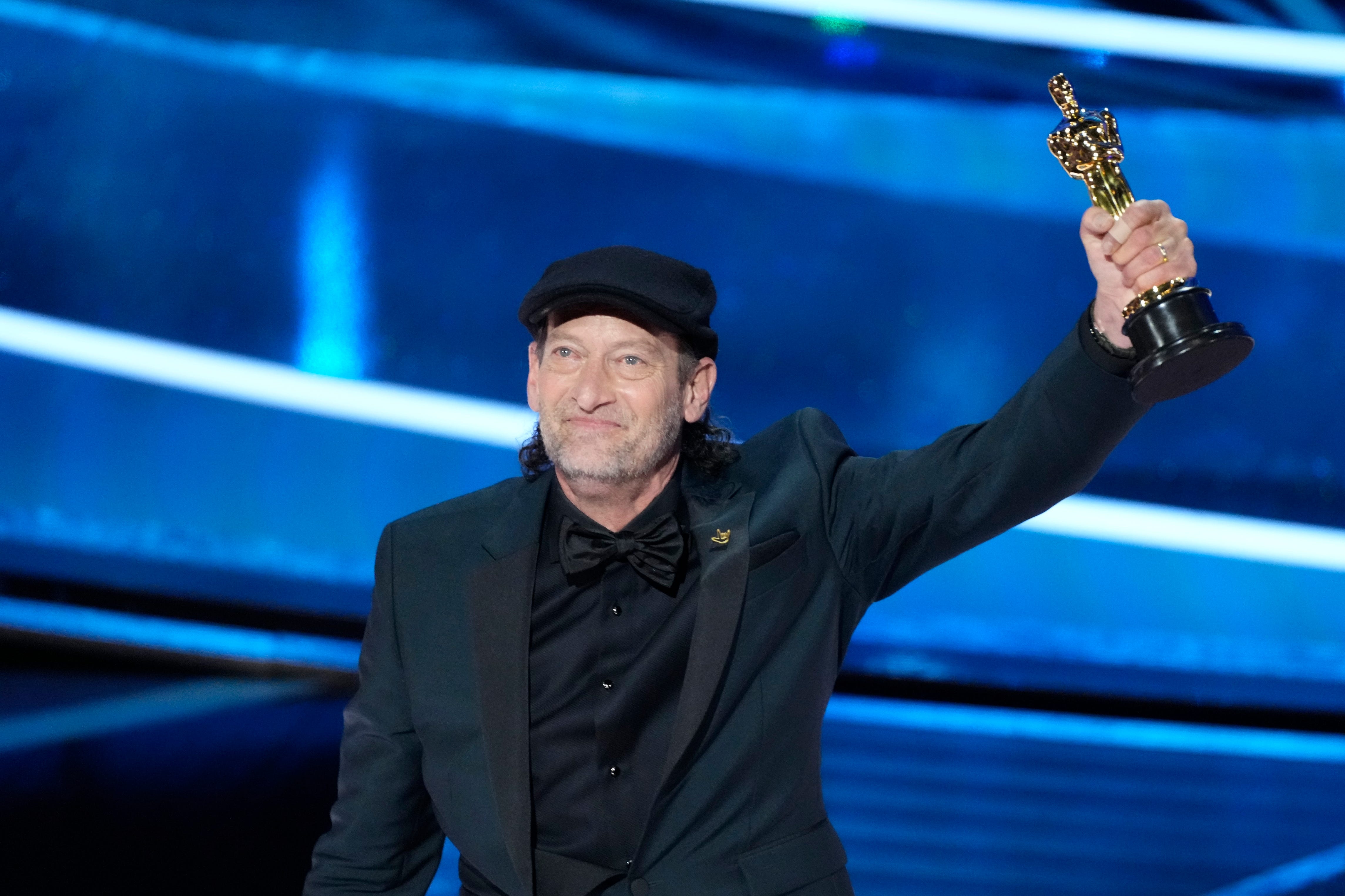 Arizona's Troy Kotsur's historic supporting actor Oscar win for 'CODA'