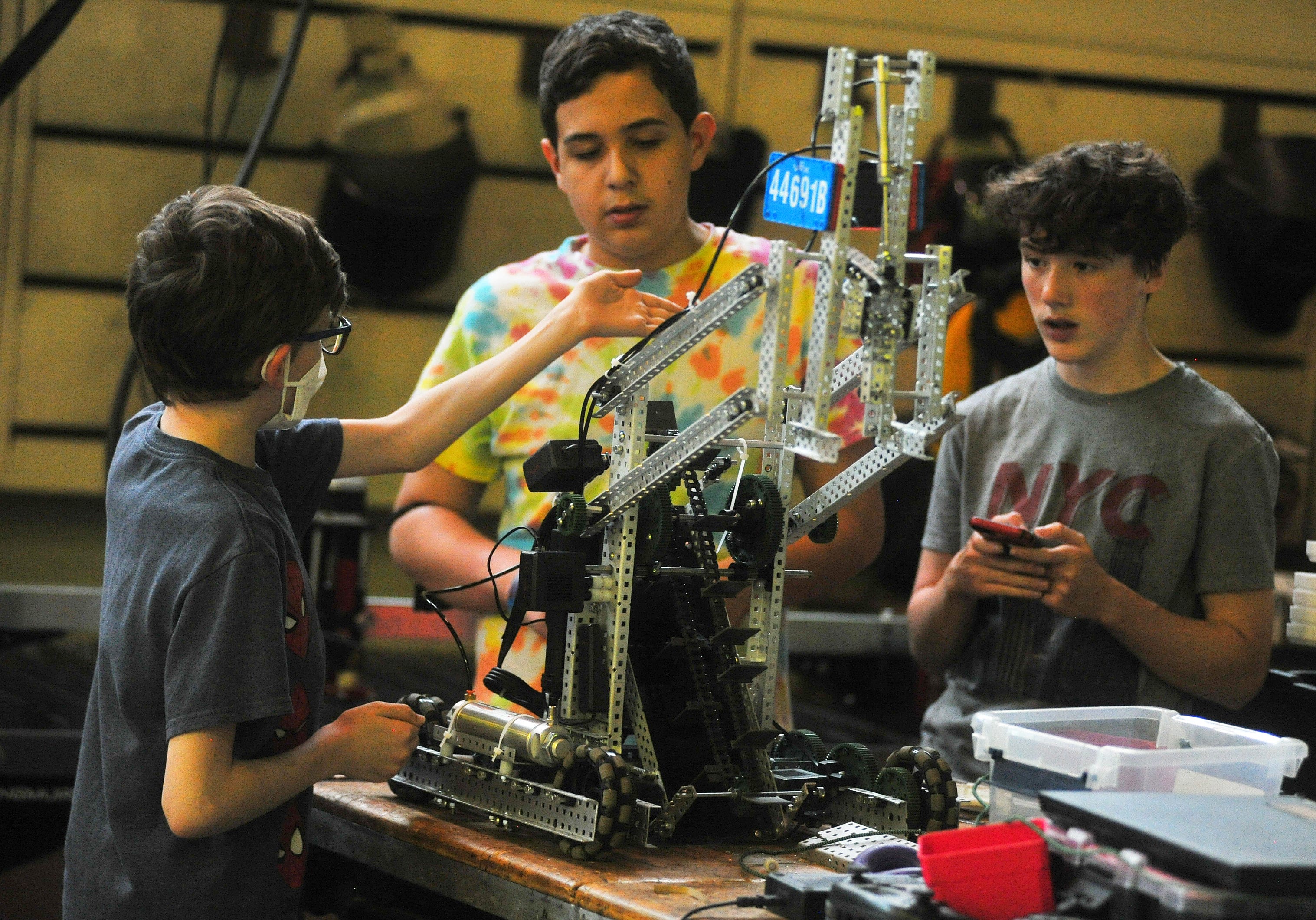 Robotics World Championship to see three Wooster teams compete