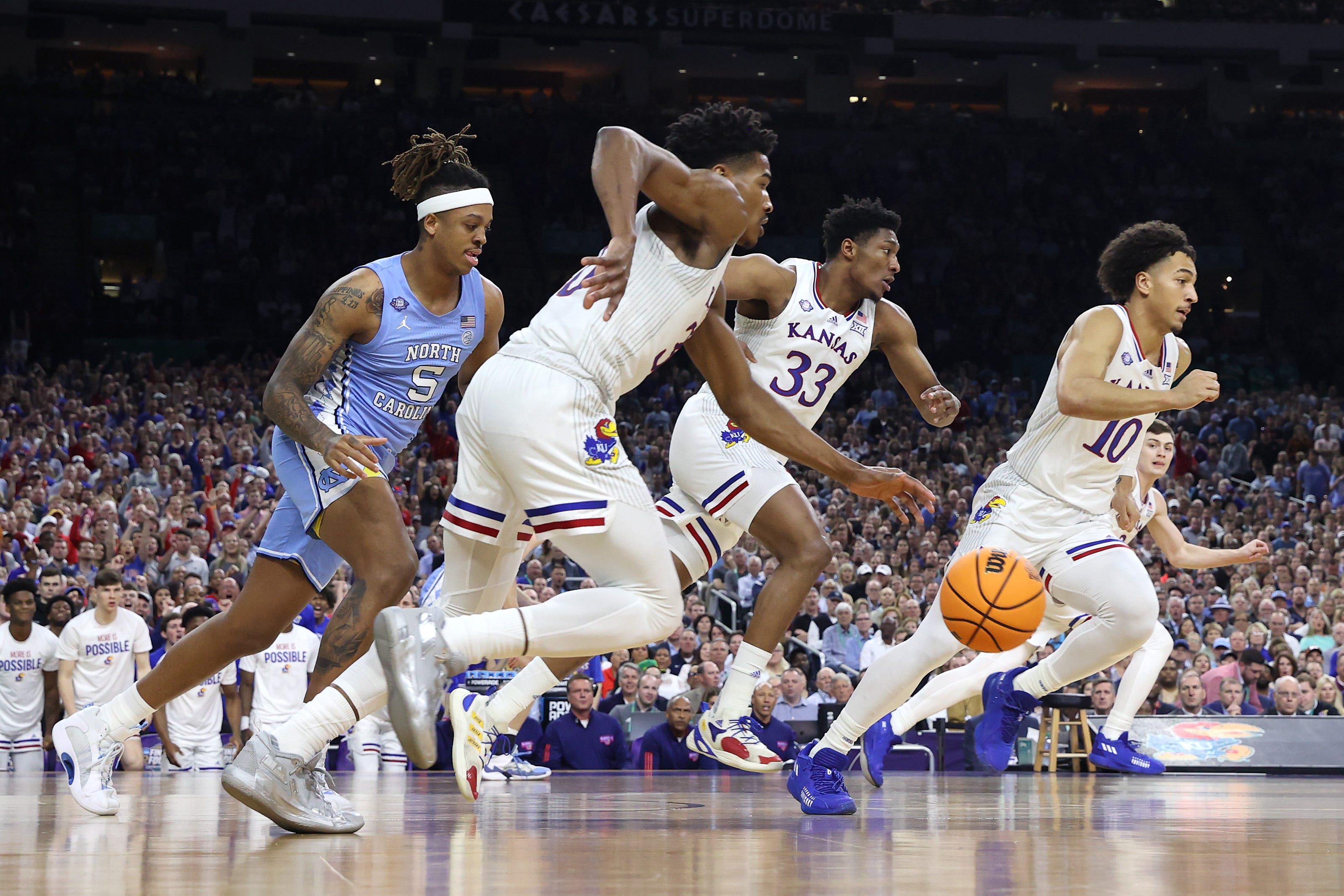 Kansas vs. UNC basketball video highlights, score in NCAA championship