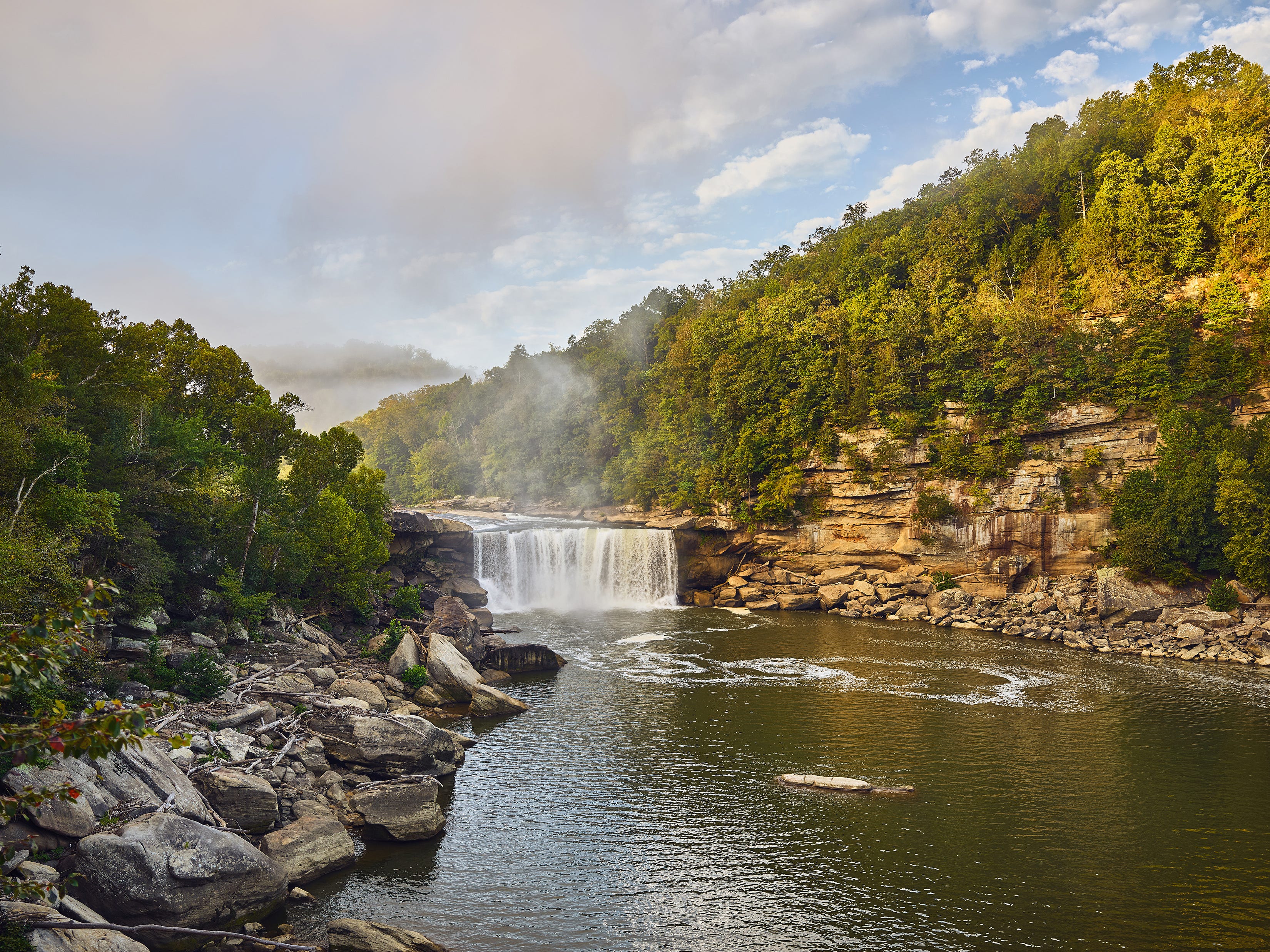 5 KY State Park hiking trails near Louisville with scenic overlooks