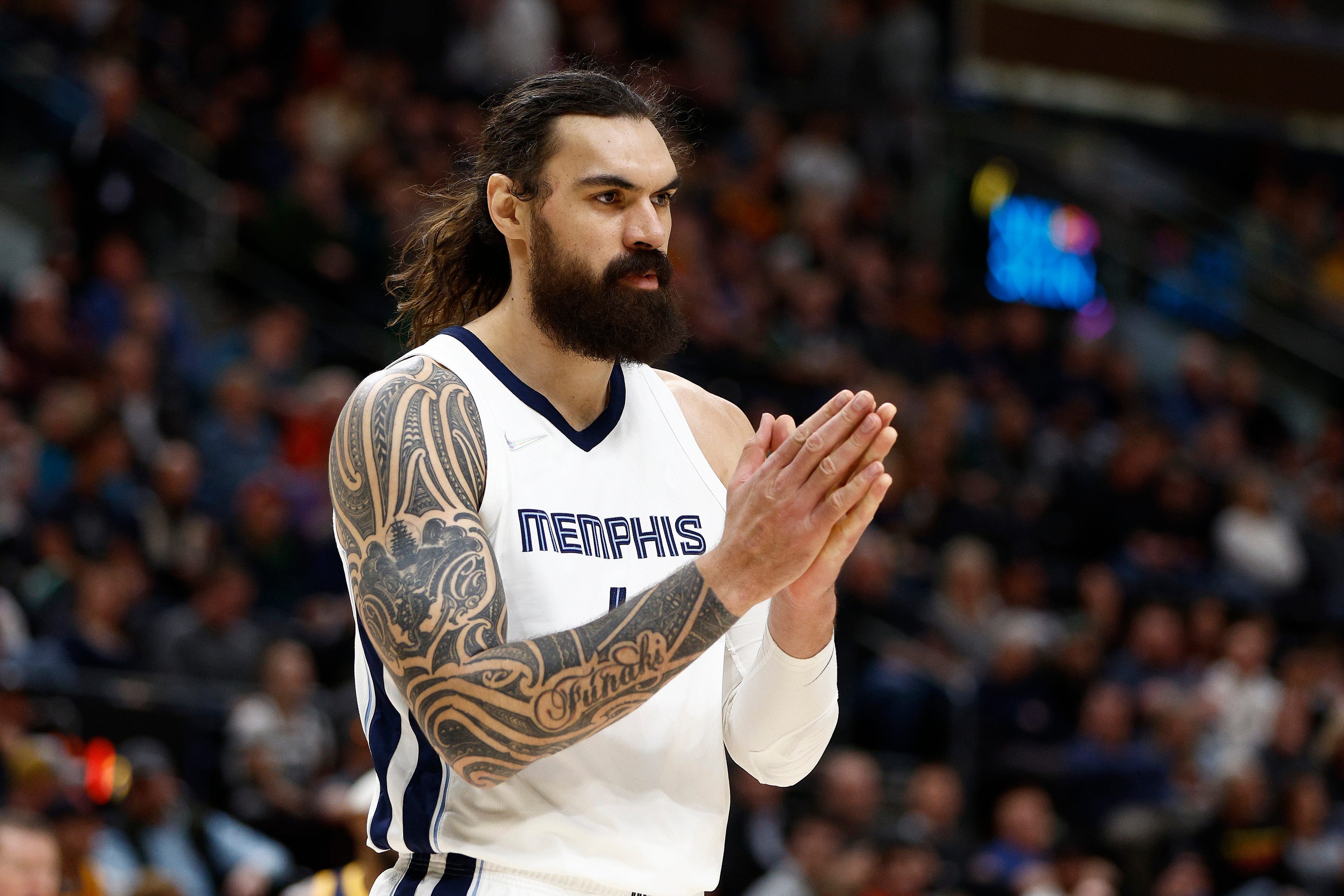 Memphis Grizzlies coach Taylor Jenkins should start Steven Adams