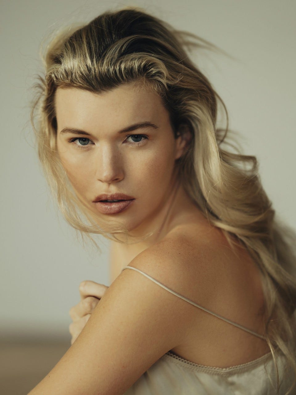 International fashion model brings sustainable clothing to Door County