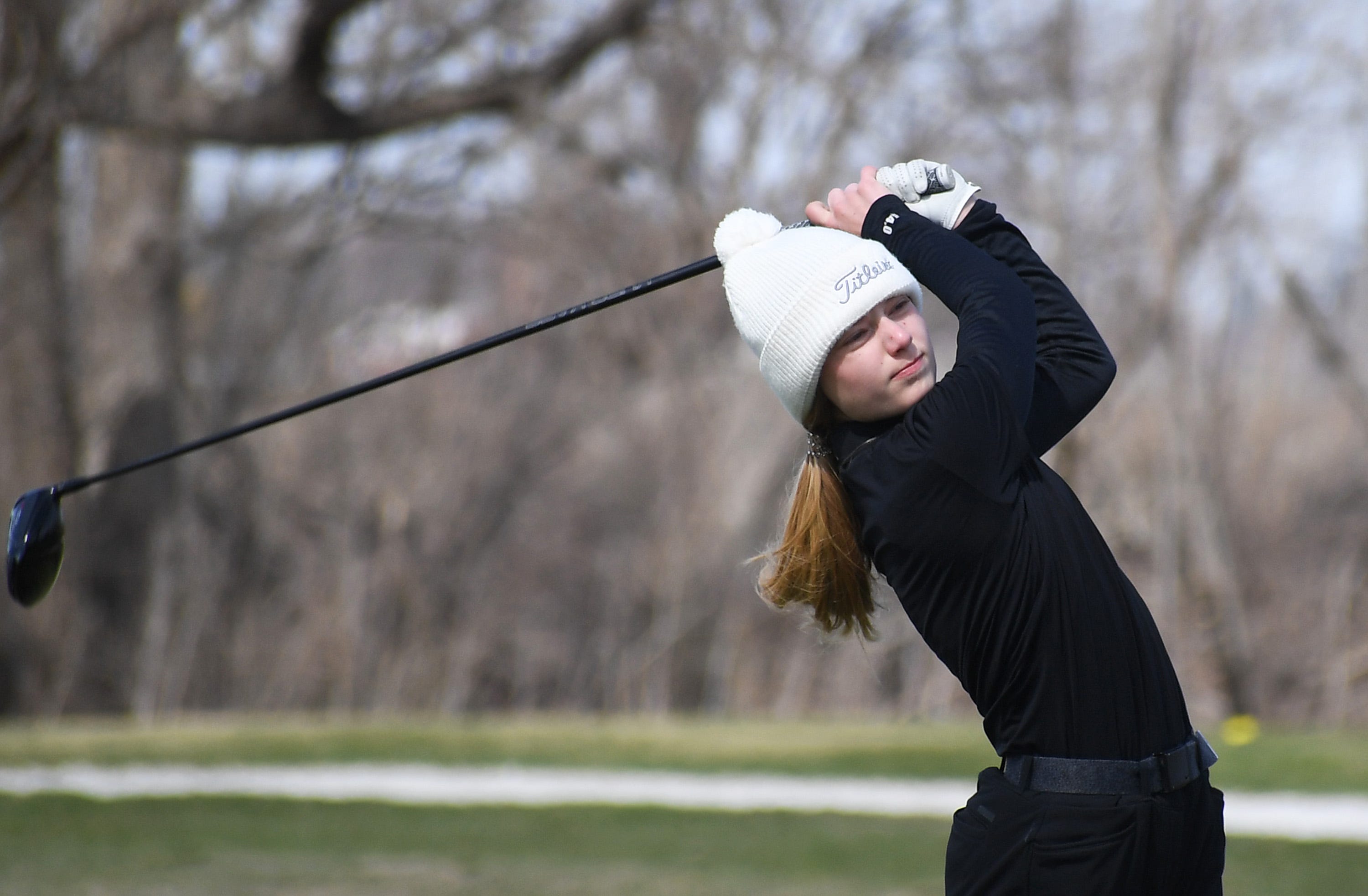 Gilbert golfer Eden Lohrbach determined to defend Class 3A state title