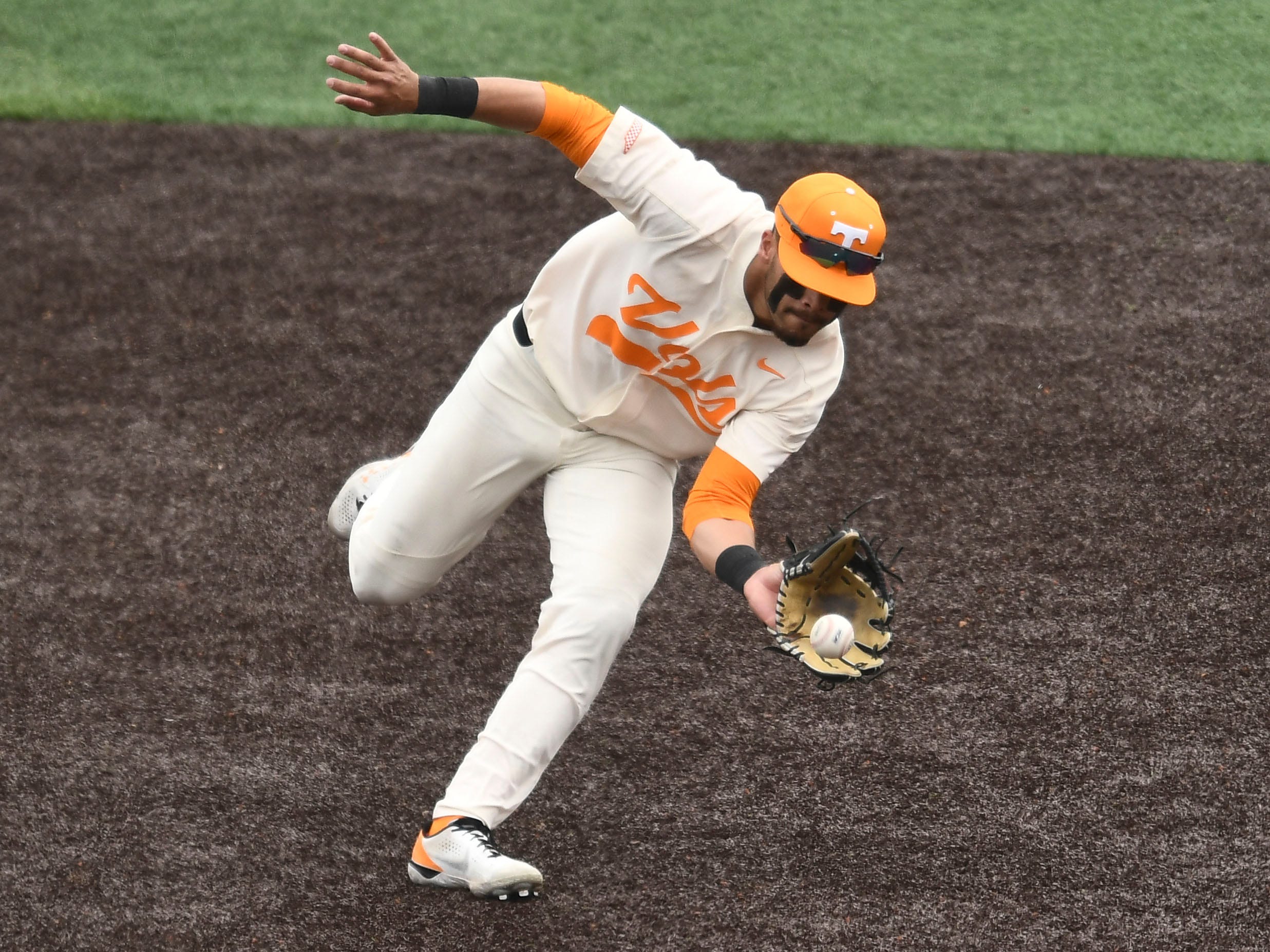 Tennessee baseball has more than power hitting, pitching this season