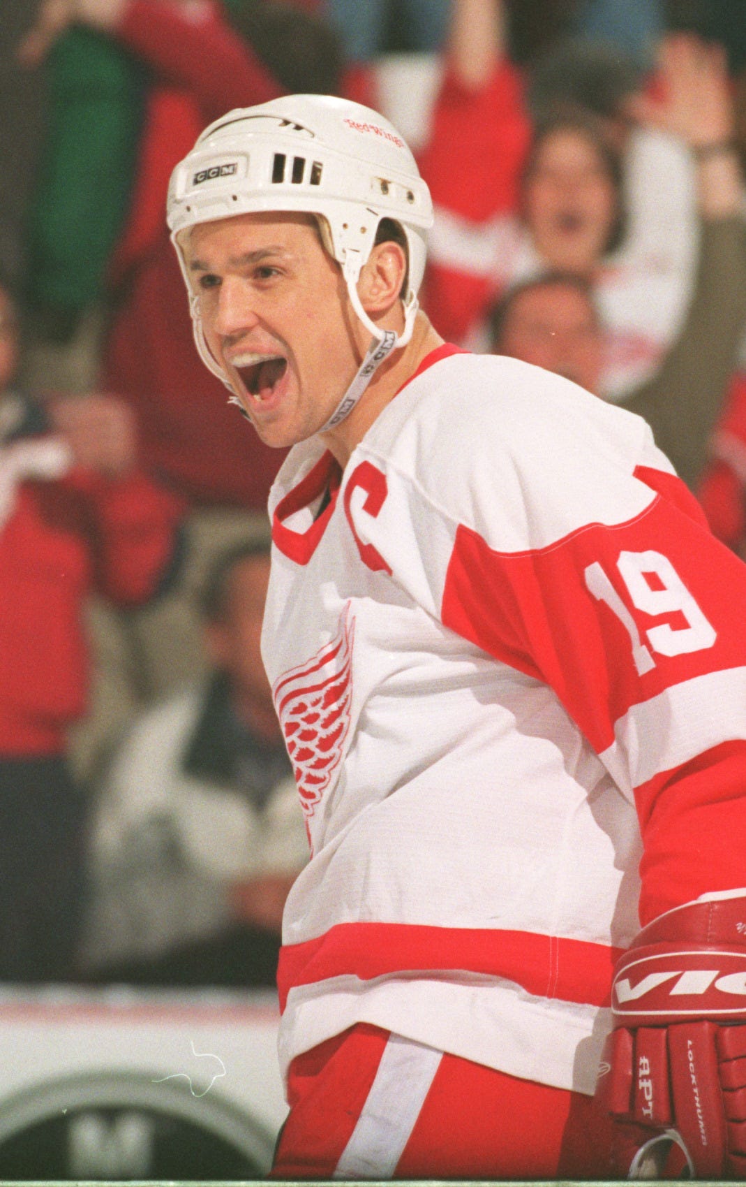 The moment Steve Yzerman realized '97 Detroit Red Wings were different