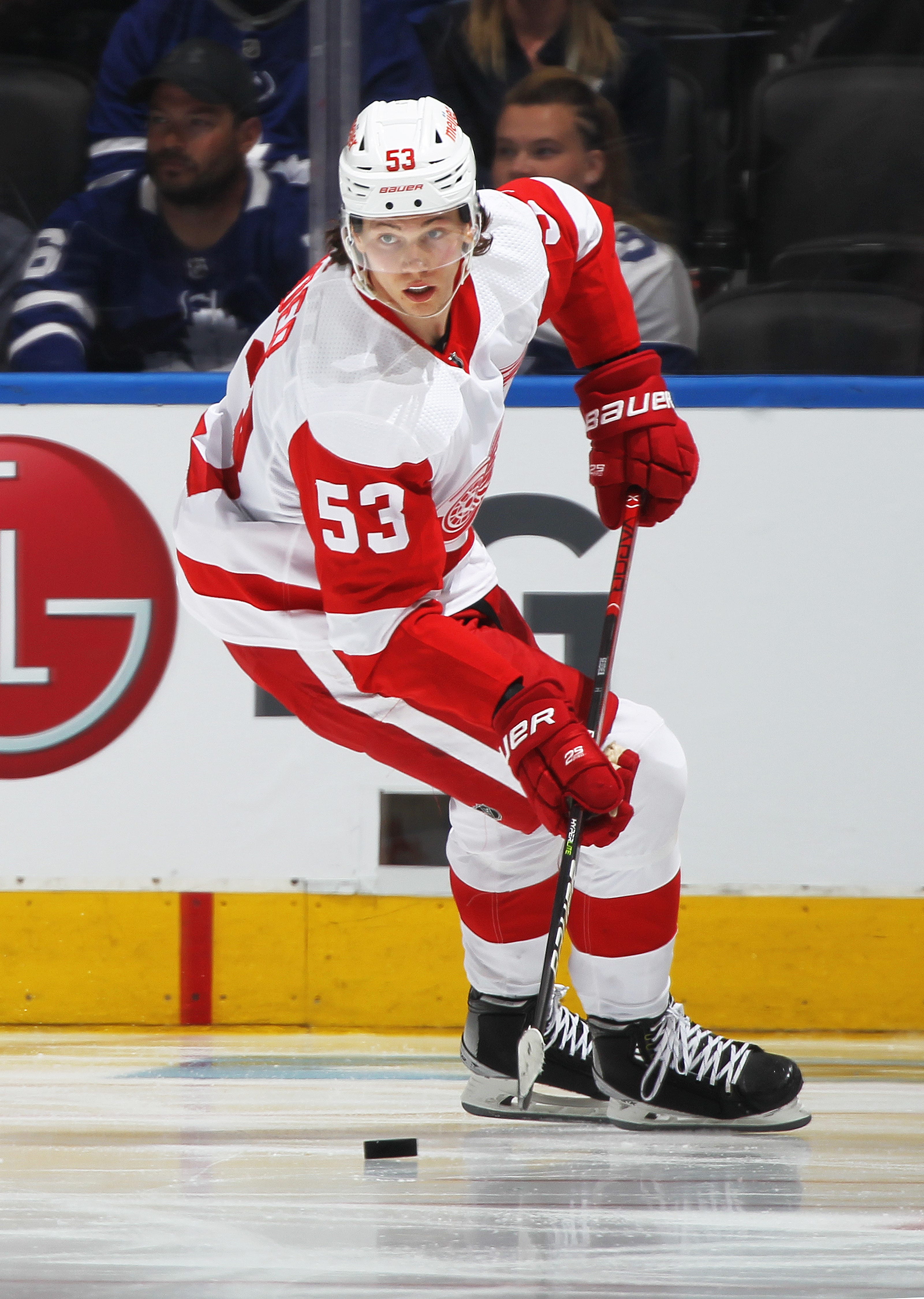 Detroit Red Wings' Moritz Seider projects to Calder winner