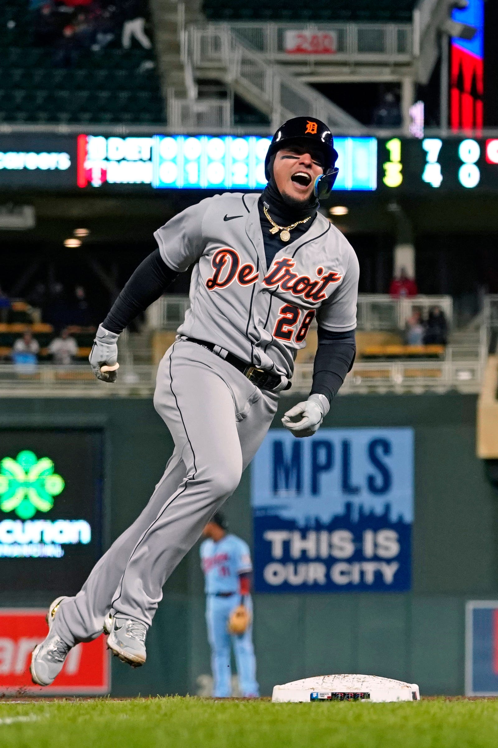 Detroit Tigers SS Javier Báez bouncing back after injury