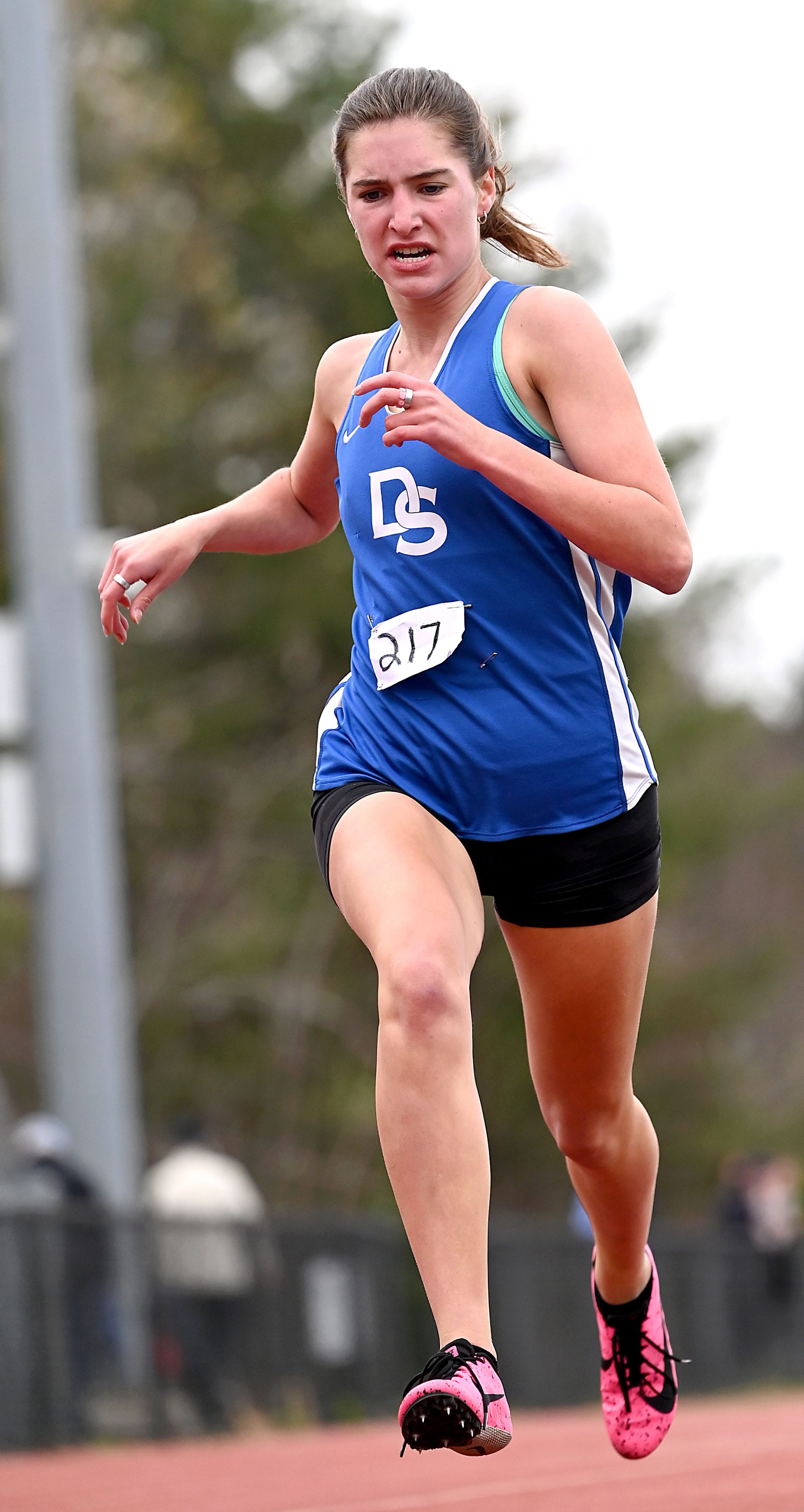Top girls indoor track athletes to watch from MetroWest for 2022-23
