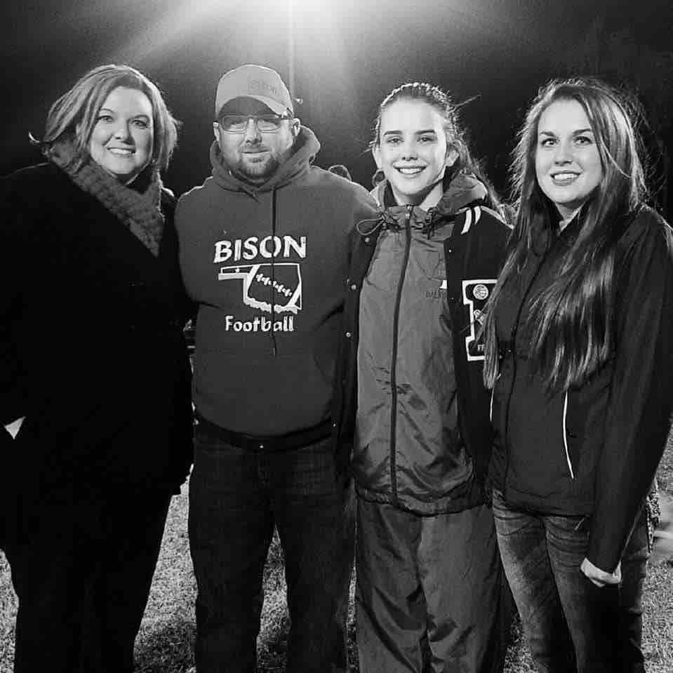 Firefighter dies from burn injuries after Oklahoma Panhandle wildfire