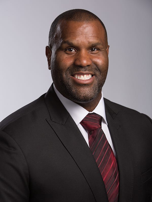 Inside Ryan Young's post-NFL route from Dallas Cowboys to OU football