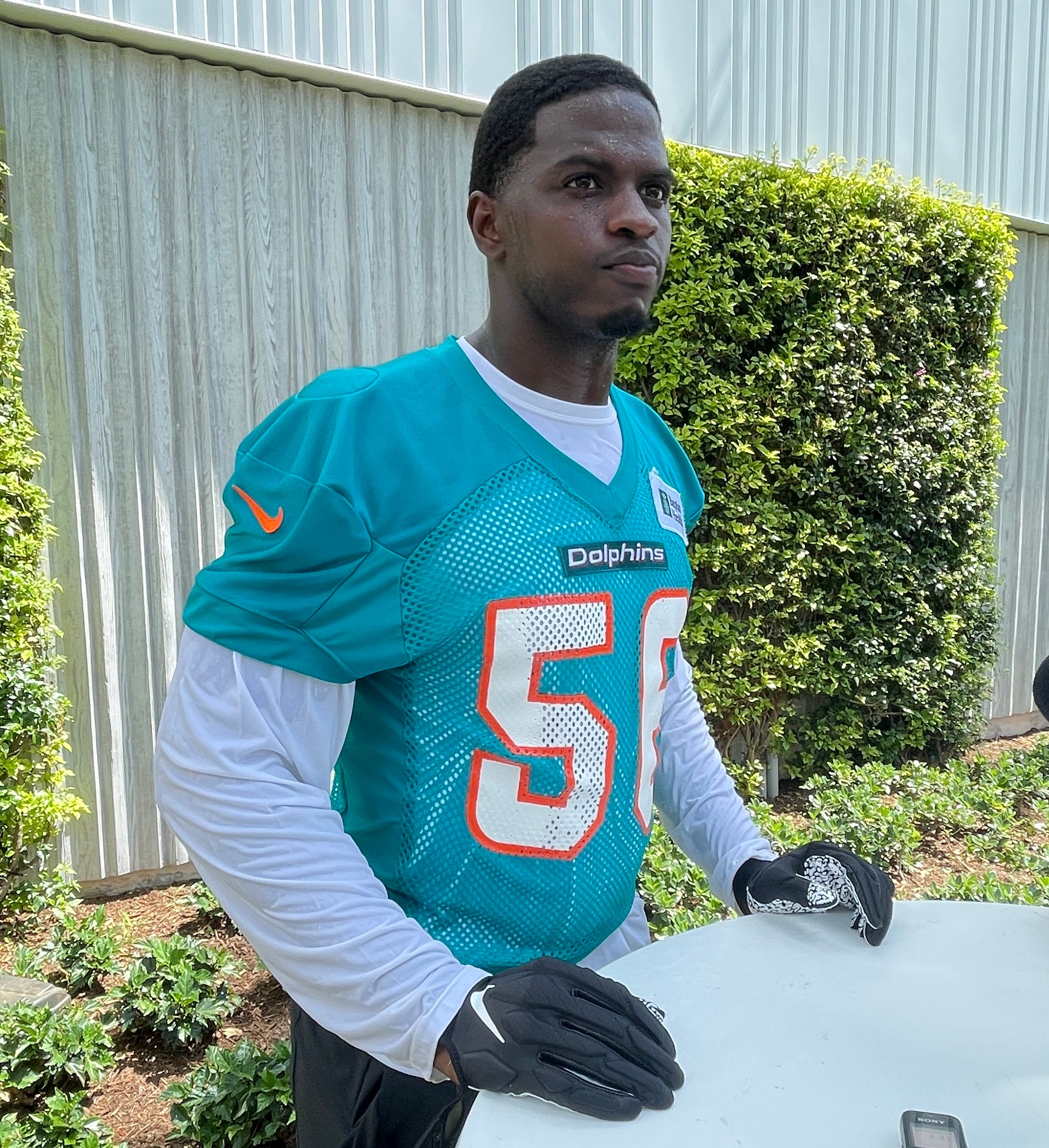 Dolphins rookie LB Deandre Johnson survived being stabbed in 2015