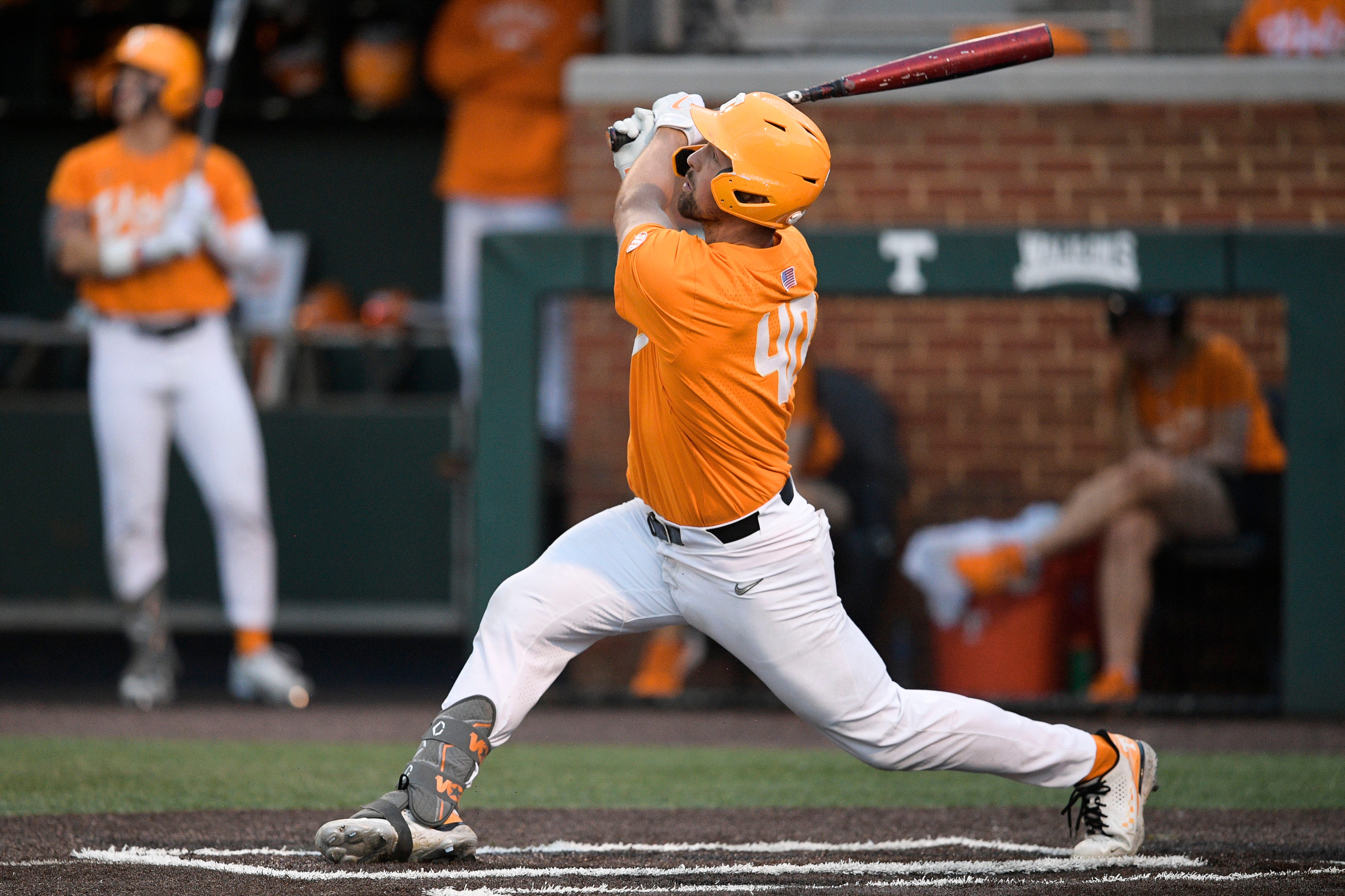 Tennessee baseball beats Georgia Bulldogs, wins SEC title