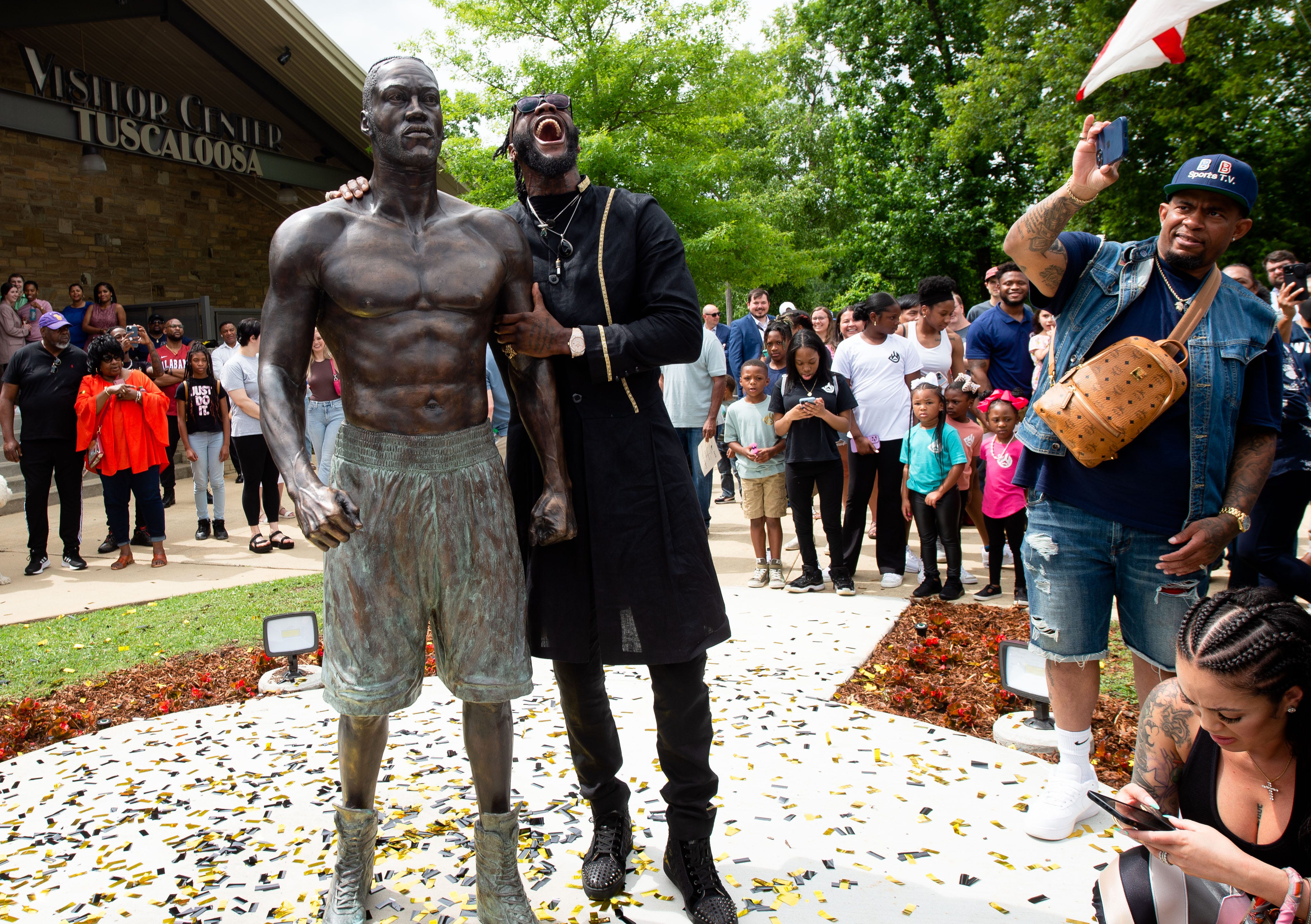 Deontay Wilder statue honors the Tuscaloosa boxing star