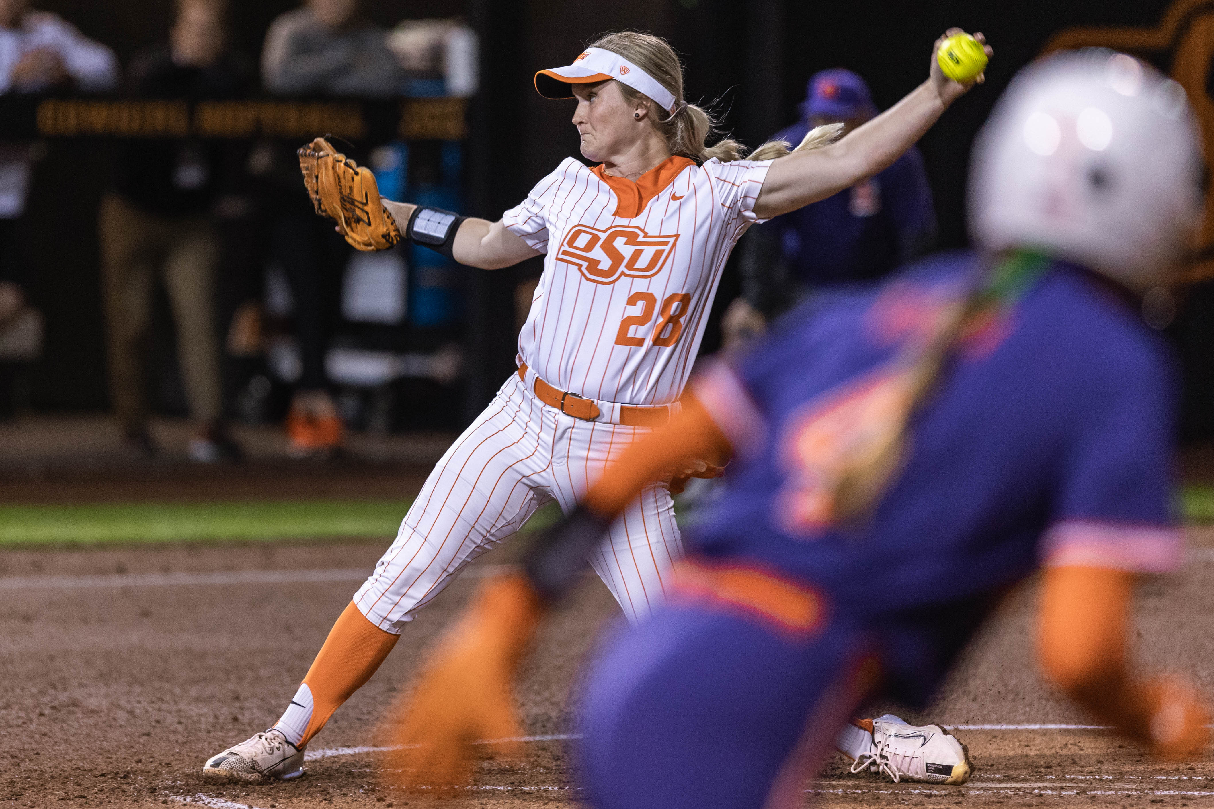 Oklahoma State beats Clemson in NCAA softball super regional opener