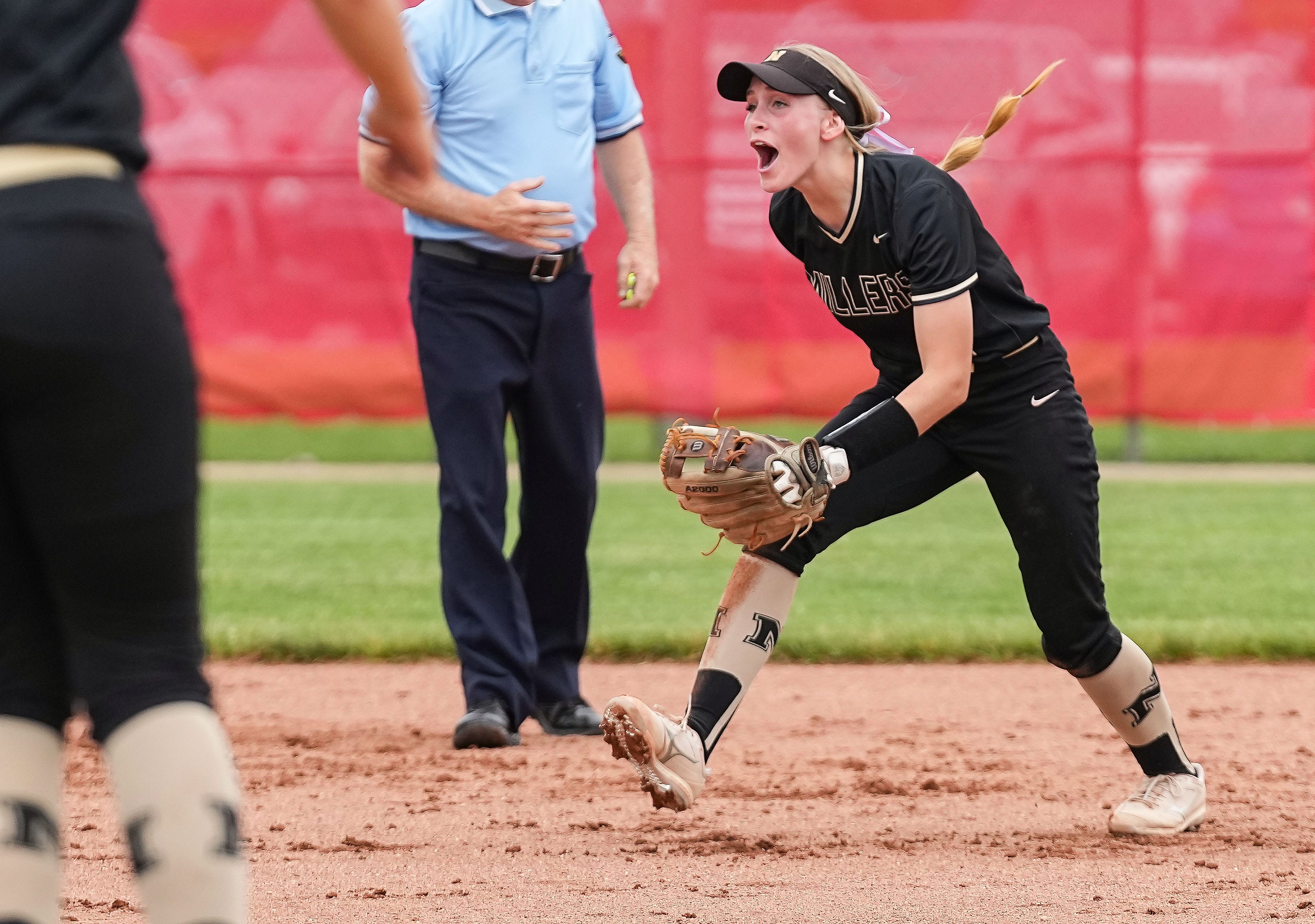 IHSAA softball: Noblesville beats Carmel, repeats as sectional champs