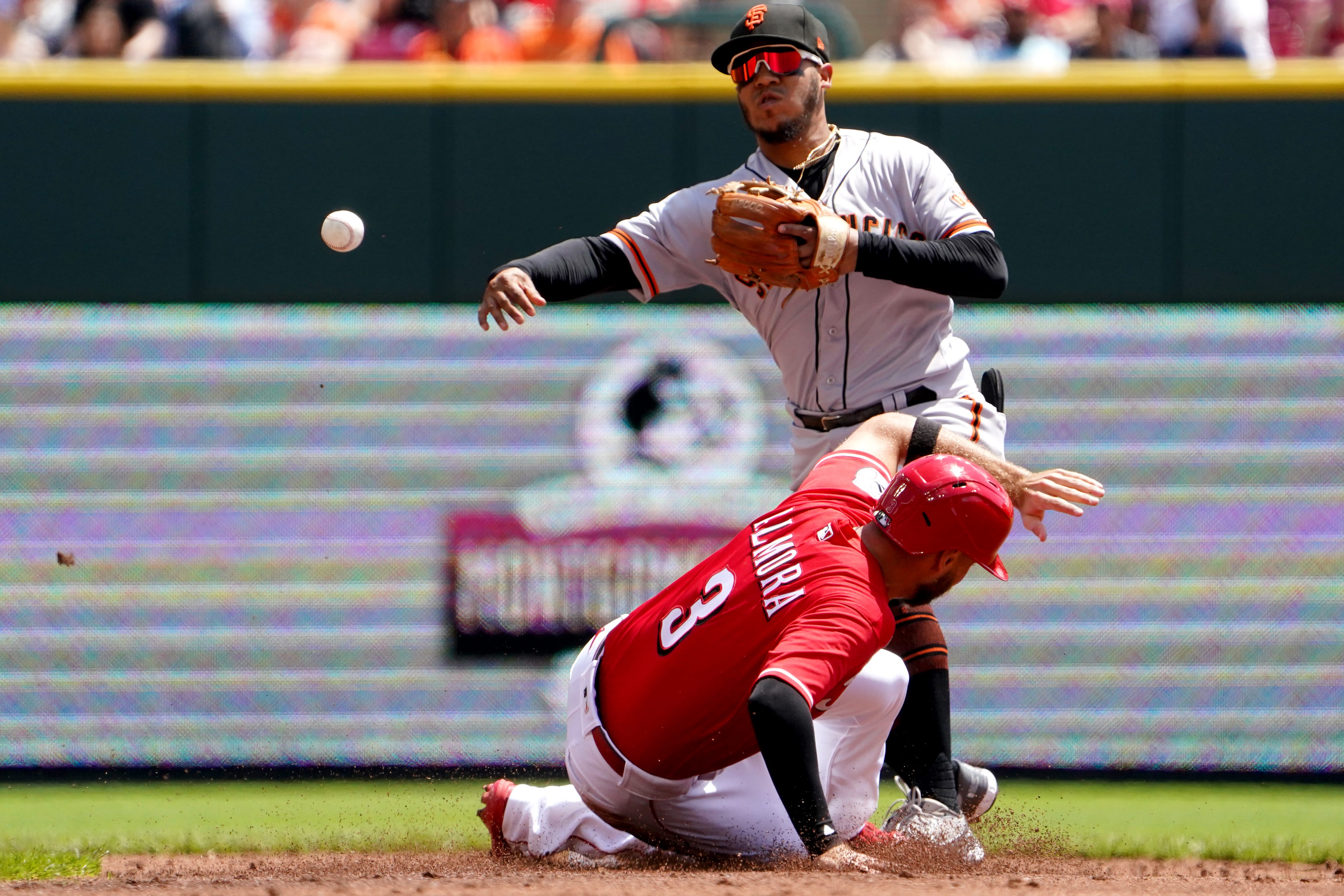 Luis Castillo, Tyler Mahle have helped Reds starting rotation