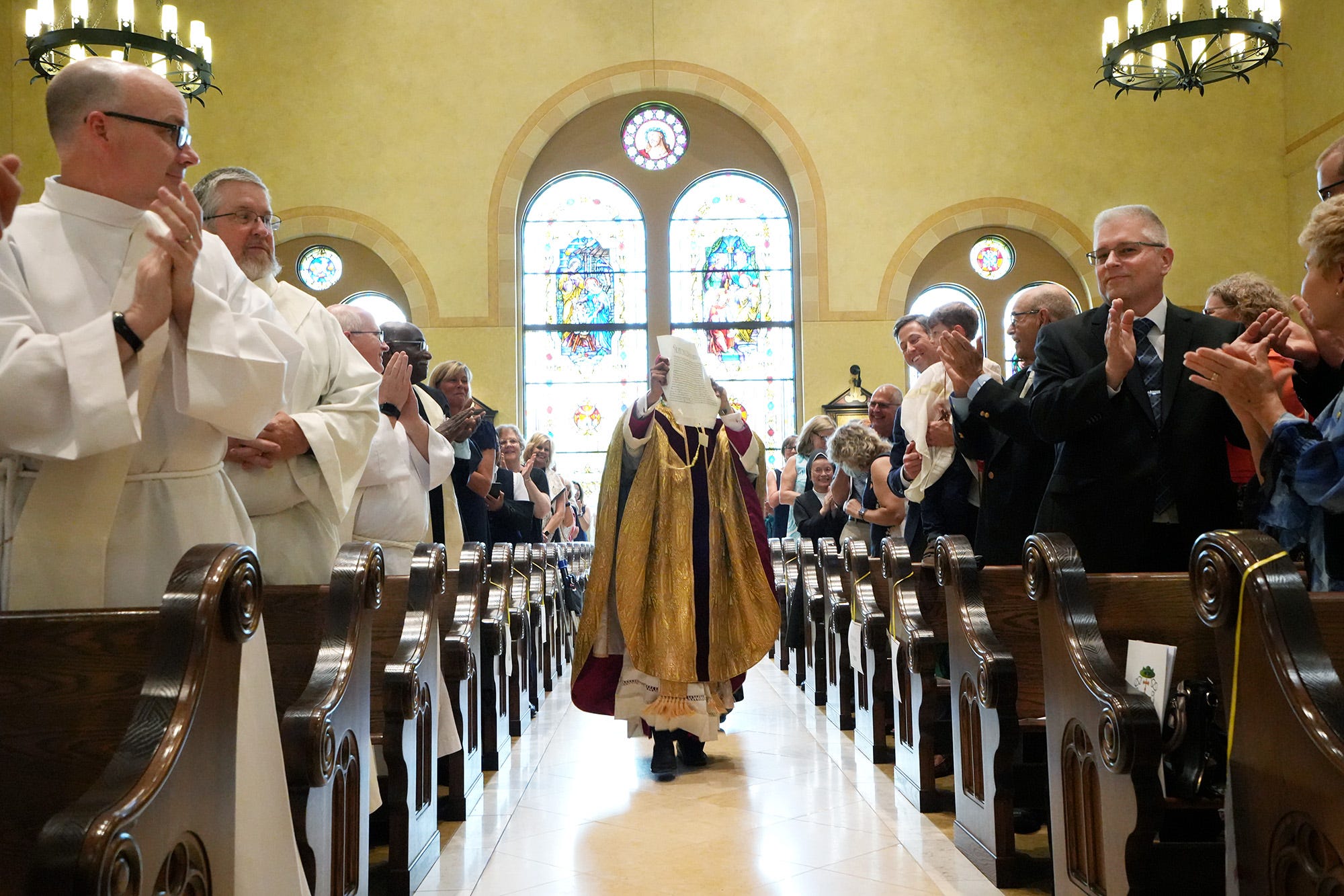 Rev. Earl K. Fernandes ordained as bishop of Columbus Diocese
