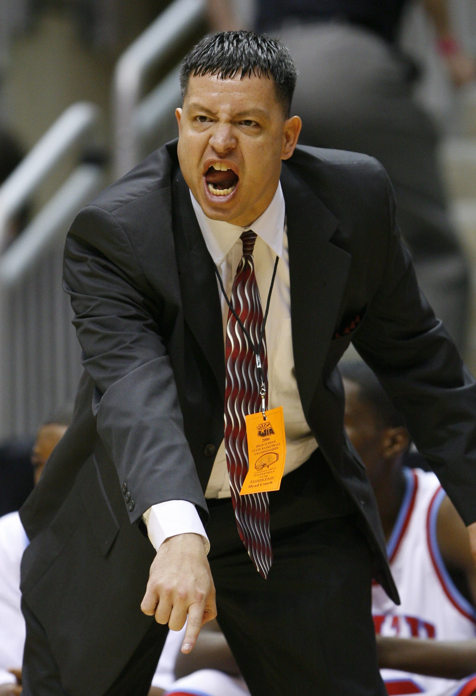 Former UCLA assistant David Grace named Centennial basketball coach