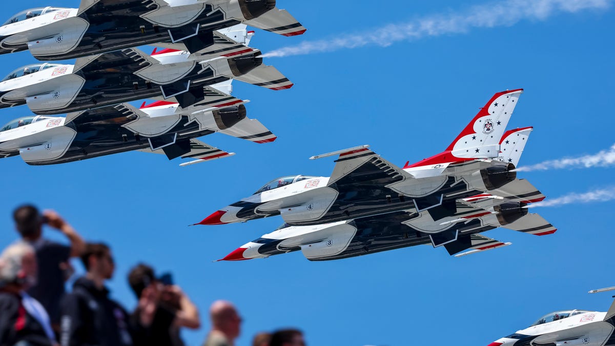 Flyovers at sporting events