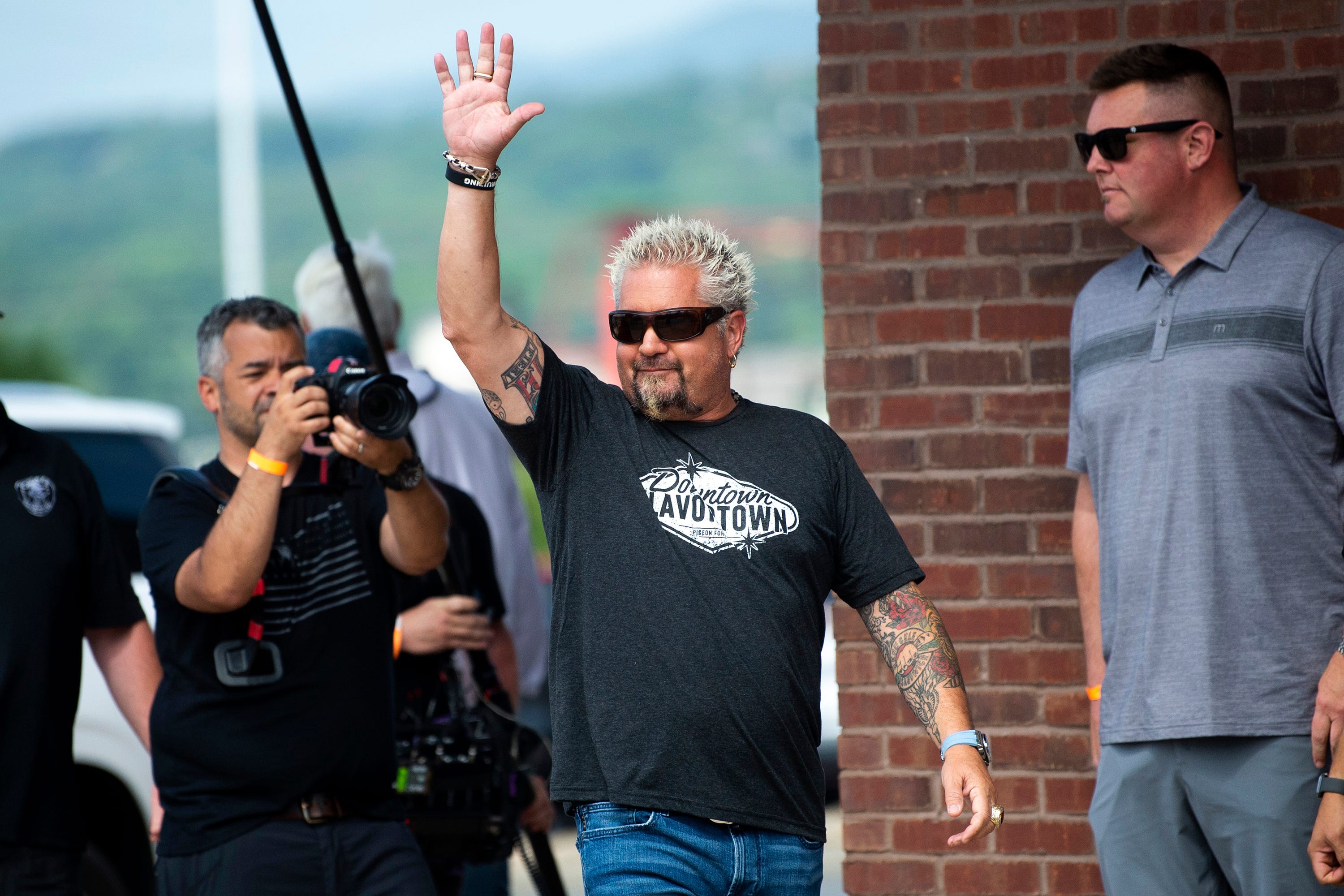 Guy Fieri, John Morgan visit Daytona restaurant for 'Triple D' filming