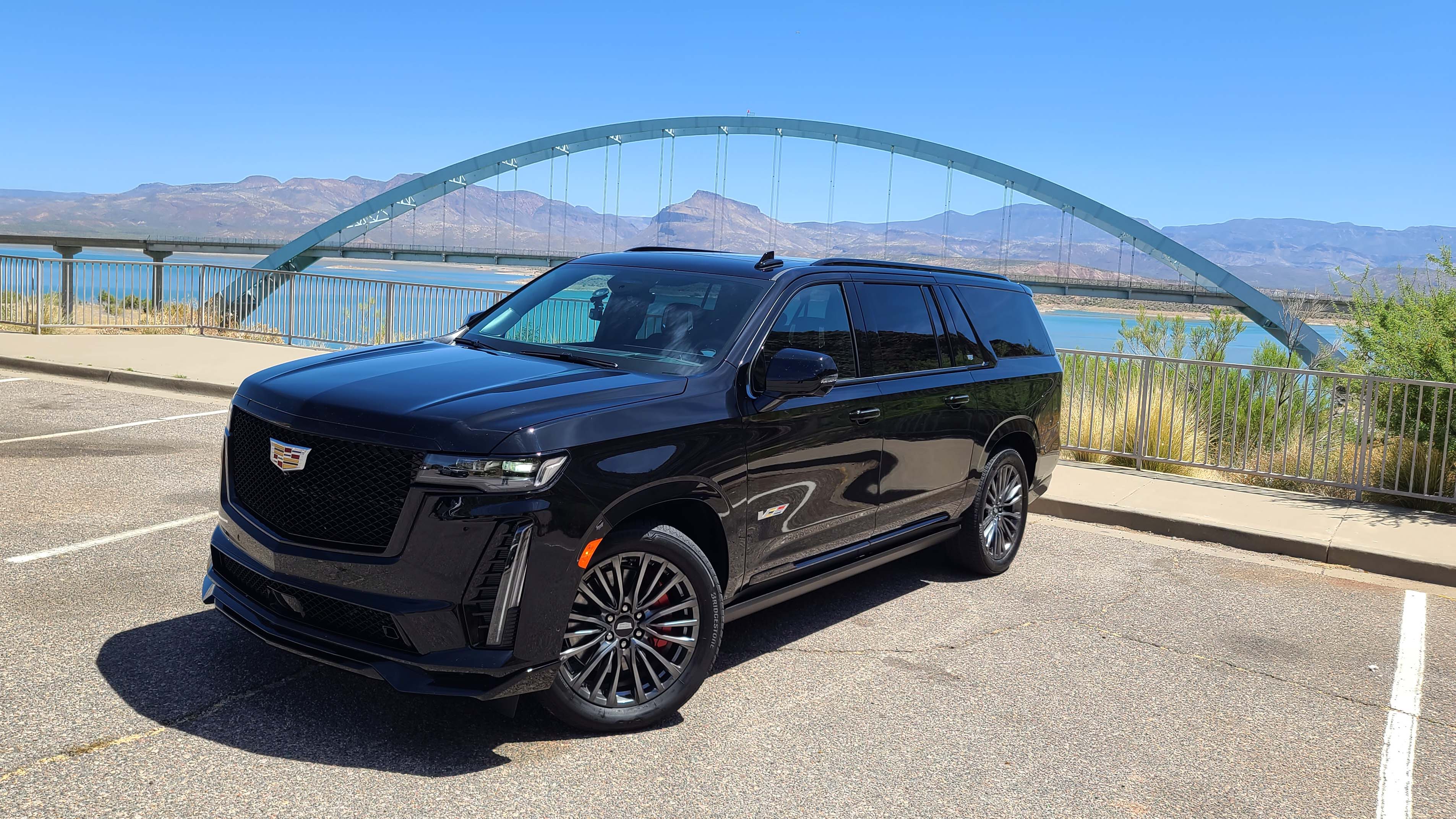 Review: Cadillac Escalade-V is a super-charged, Super Cruise, super-ute