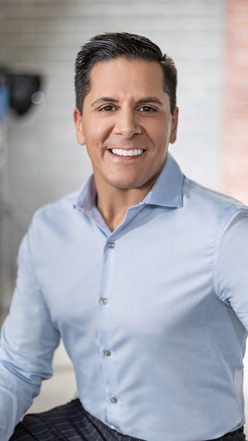 Biggest Phoenix TV news stories in 2022: Kari Lake, Kris Pickel