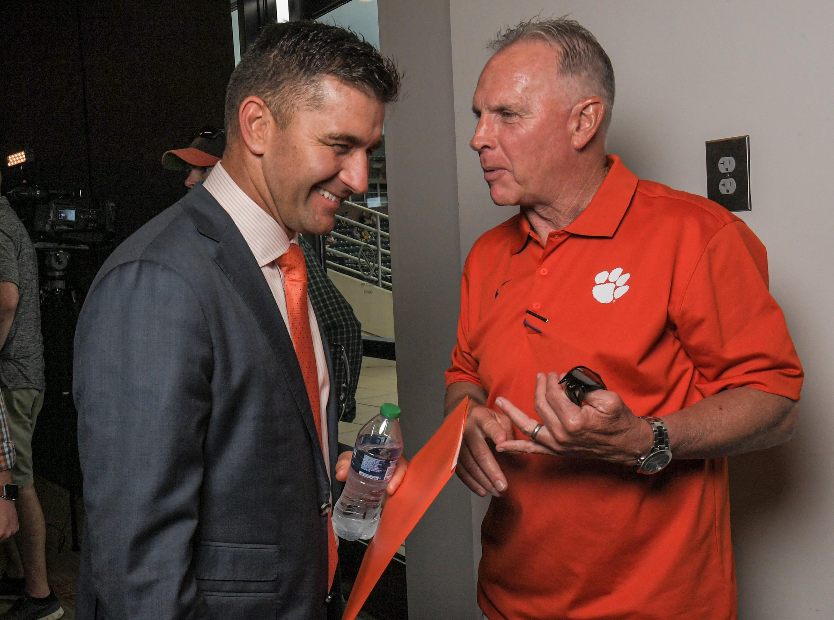 Clemson baseball going back to Jack Leggett tree was an olive branch