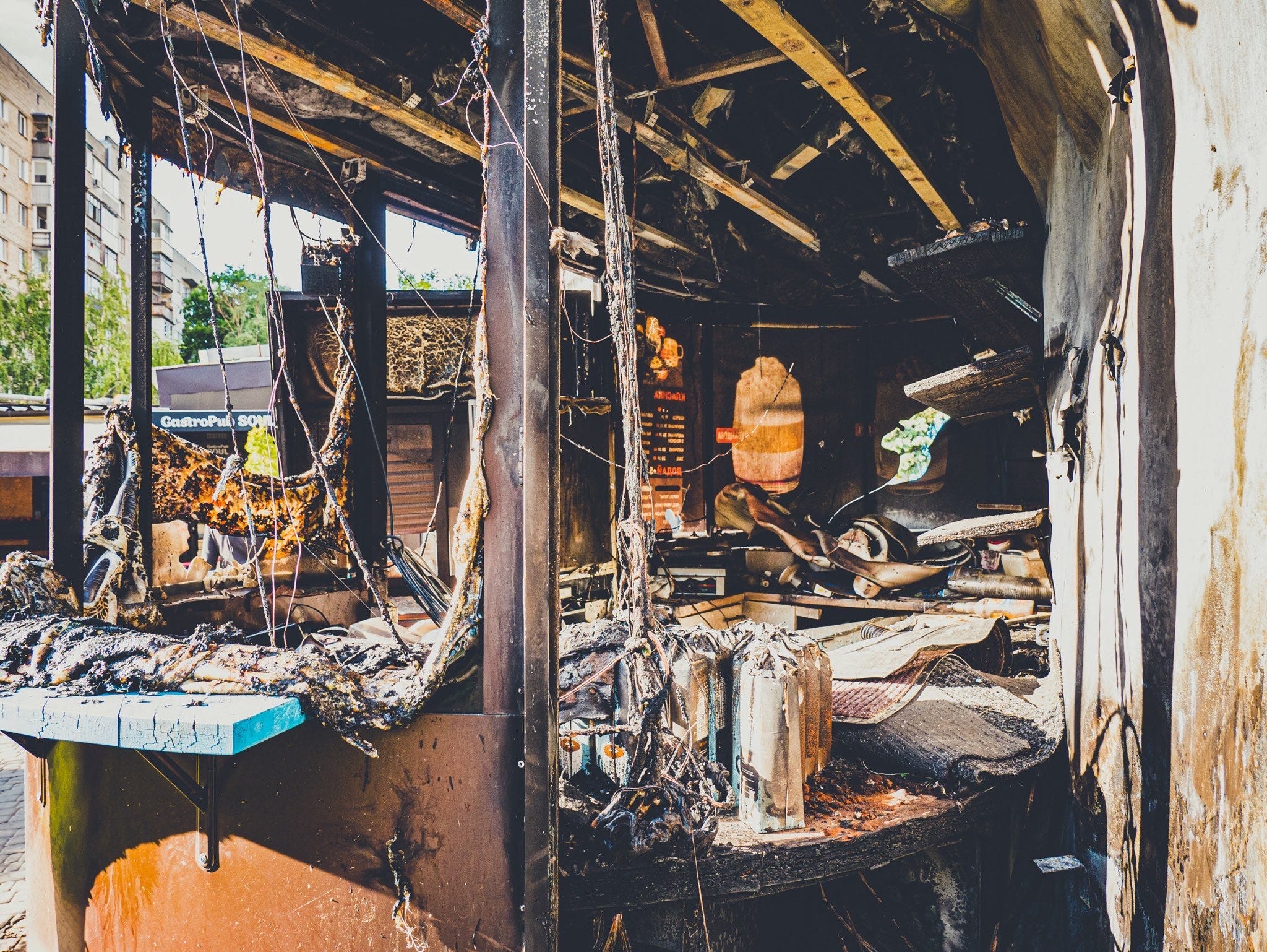 Warning -- graphic images: Nashville pilot faces gory bombing fallout ...