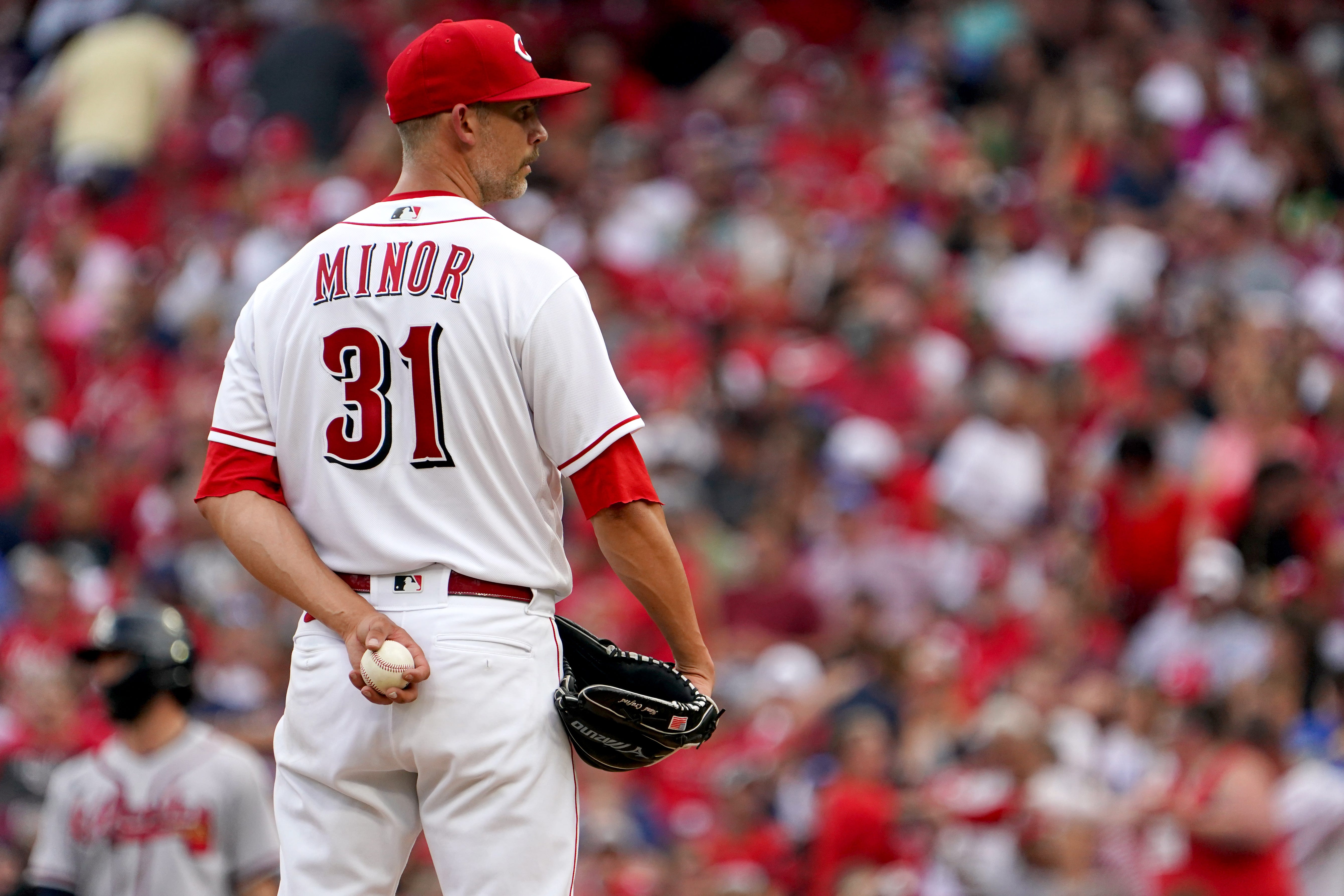 Mike Minor makes frustrating start in Reds loss to the Cardinals