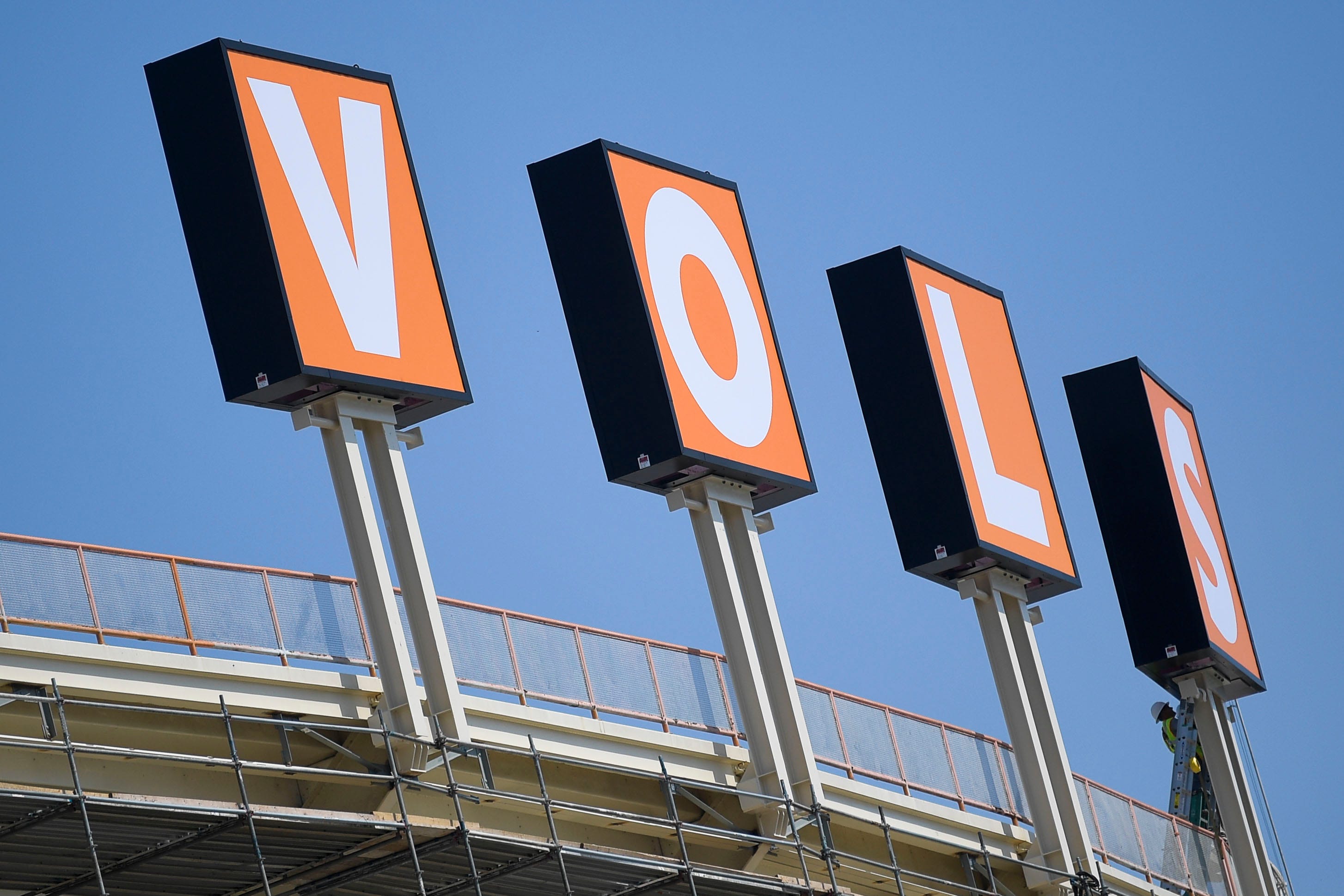 How Tennessee football brought V-O-L-S letters back to Neyland Stadium