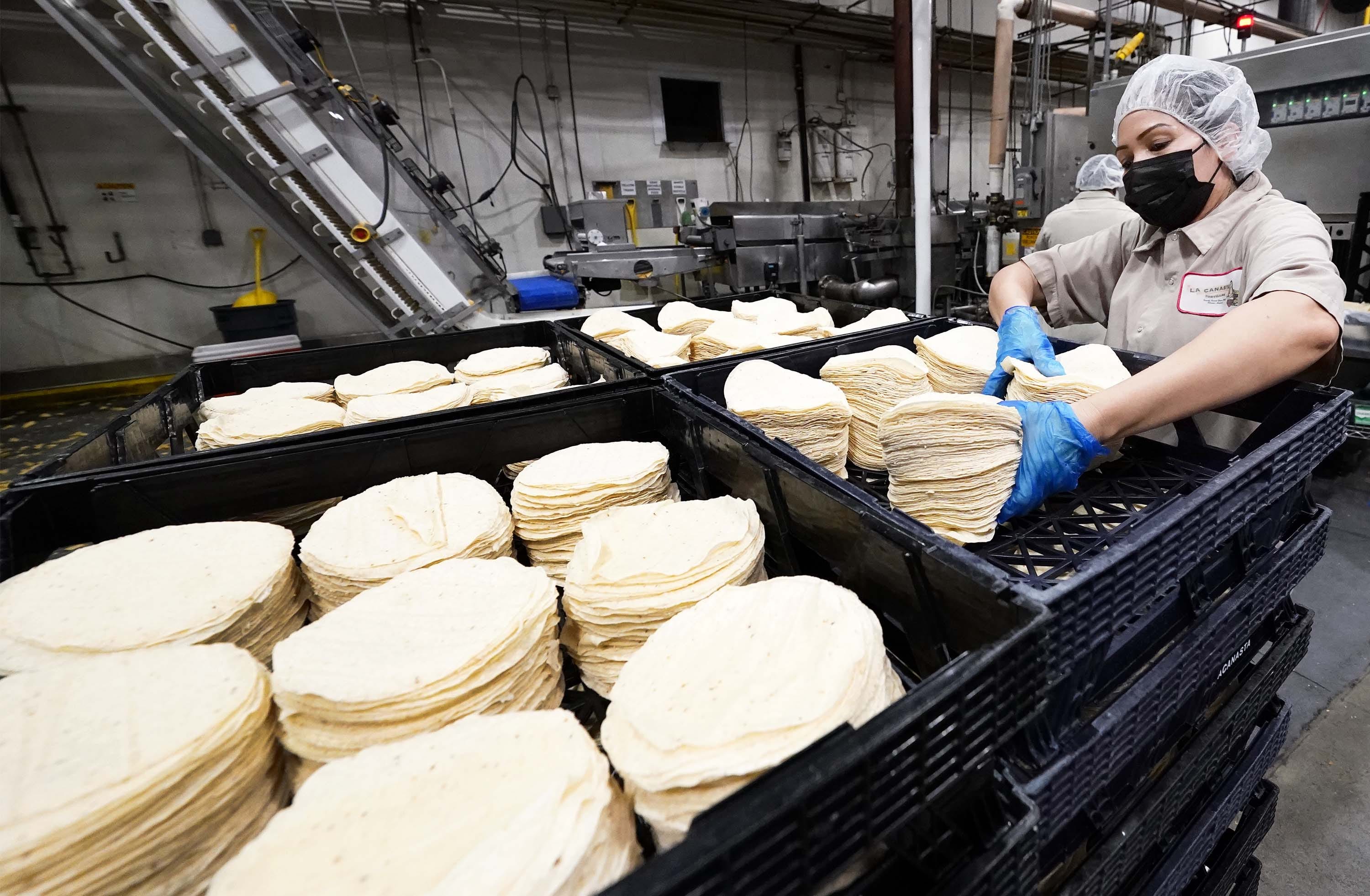 Phoenix family honored by Tortilla Industry Association Hall of Fame