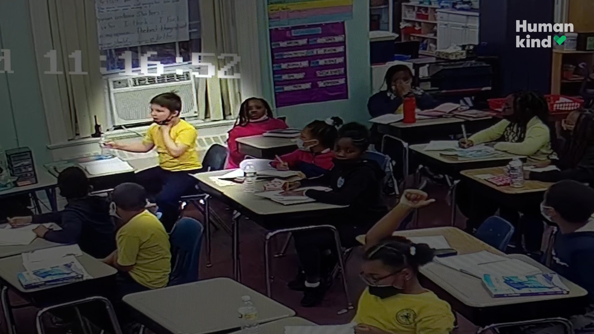 Hero teacher saved her student from choking. Now she's being honored by ...