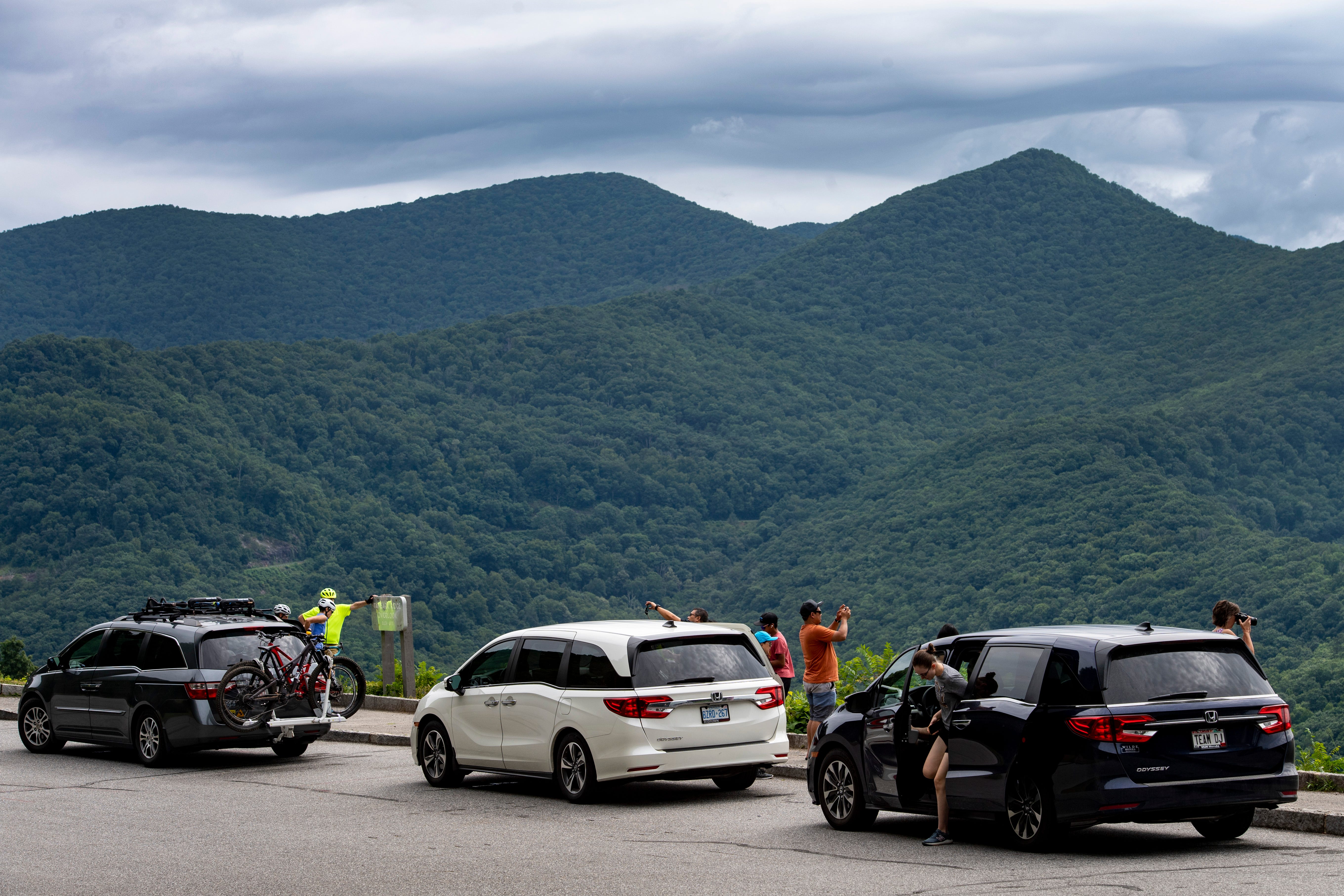 Blue Ridge Parkway tourism creates $1.3 billion in economic benefits
