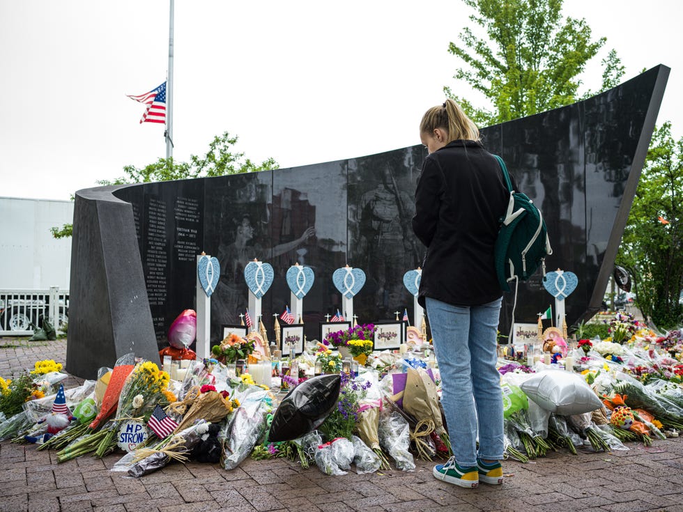 Highland Park Shooting Leaves Another Community Grappling With Future