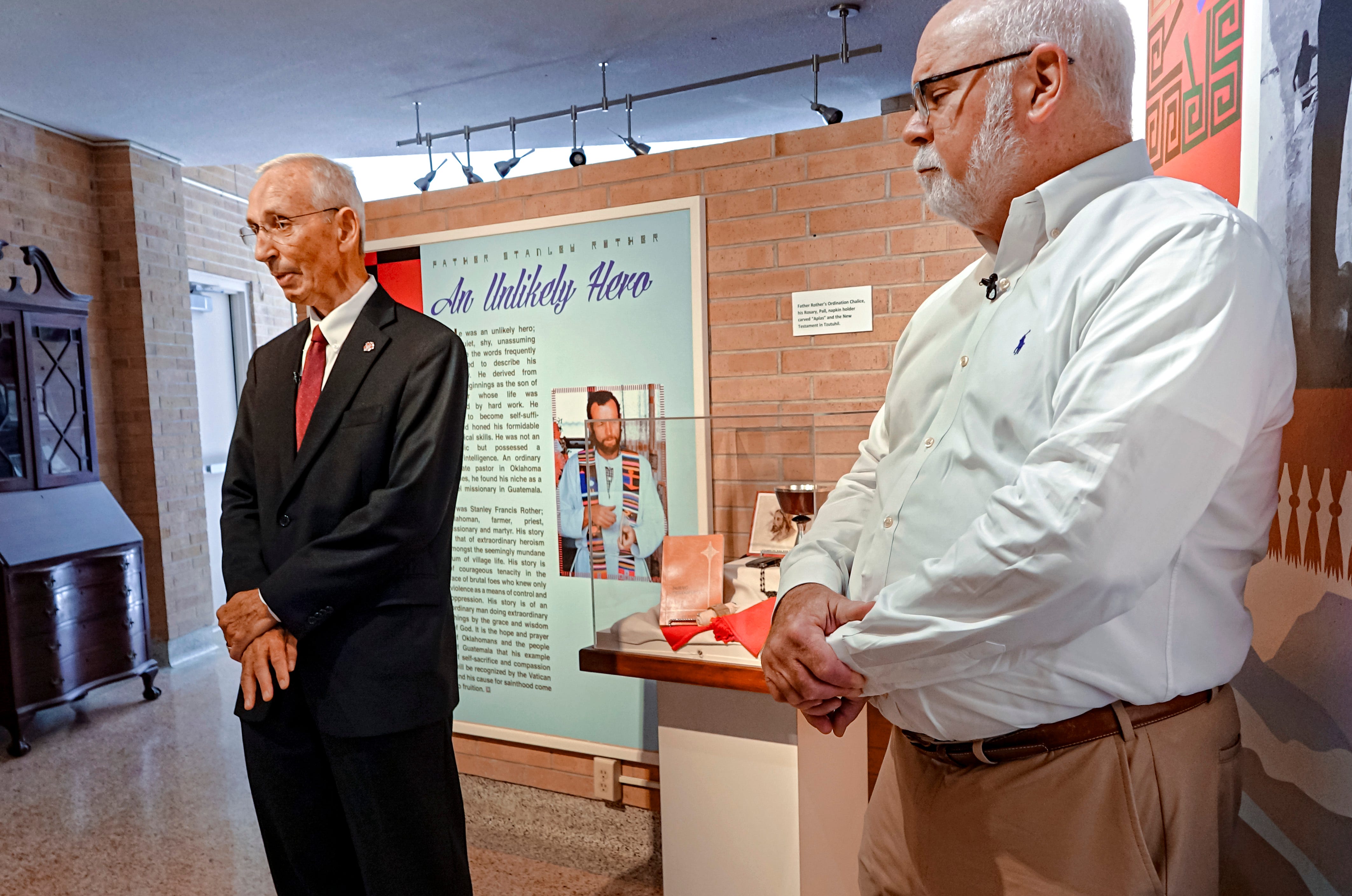 Oklahoma couple reaches YouTube fame with 'Rob Squad Reactions' videos